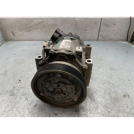COMPRESSORE A/C DACIA Duster 1° Serie 926000097R Benzina 1600 (10>)