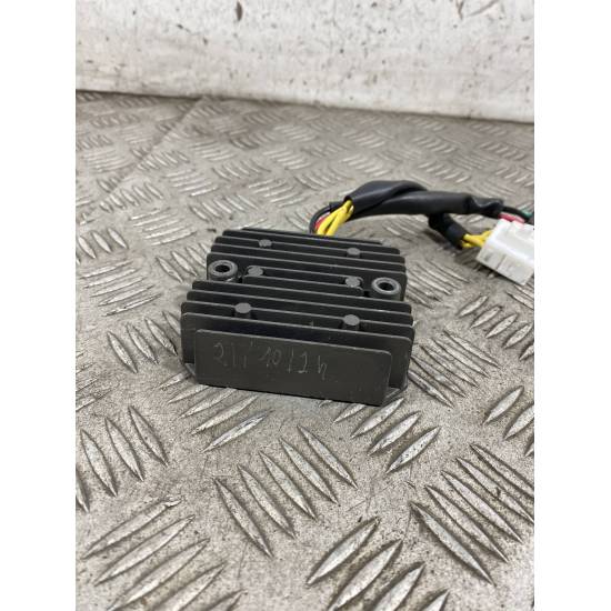 REGOLATORE TENSIONE HONDA SH 150cc benzina 150 (10>)
