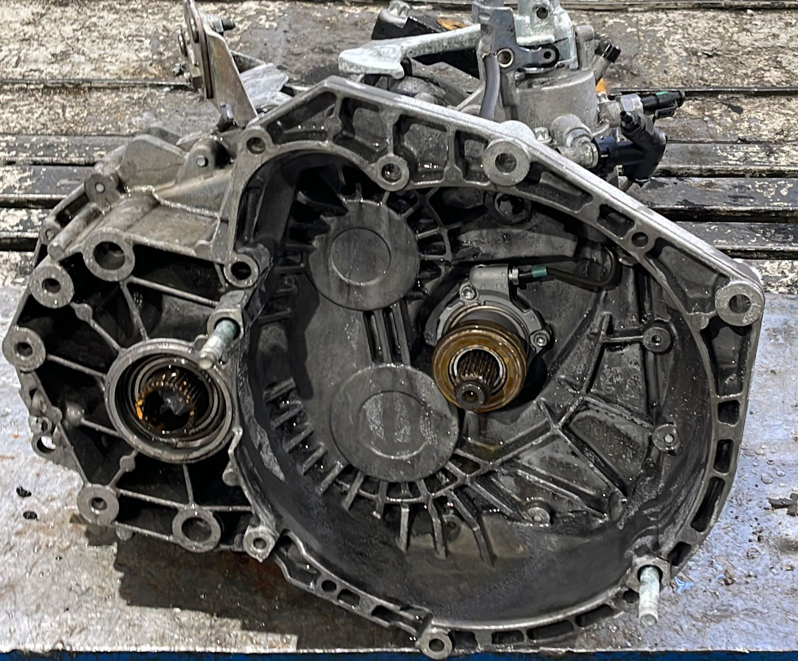 CAMBIO MANUALE COMPLETO ALFA ROMEO 159 Berlina Serie (939_) diesel 2400 ...