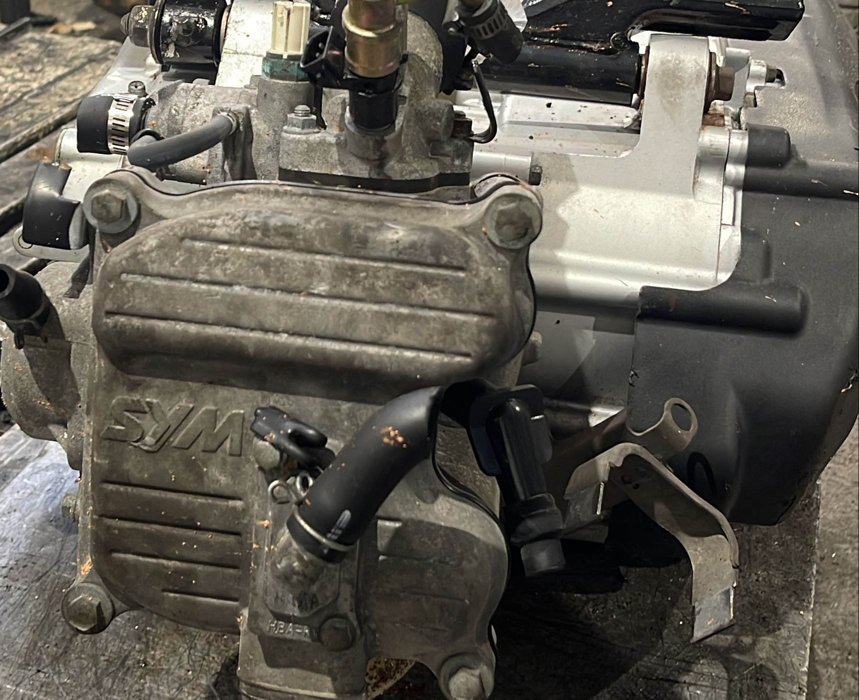 MOTORE SEMICOMPLETO SYM JOYMAX 300cc EVO benzina 300 (08>13)