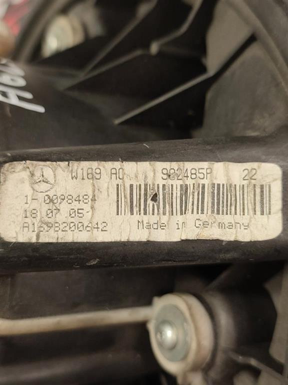 VENTOLA ABITACOLO MERCEDES Classe A W169 4° Serie A1698200642 982485P ...