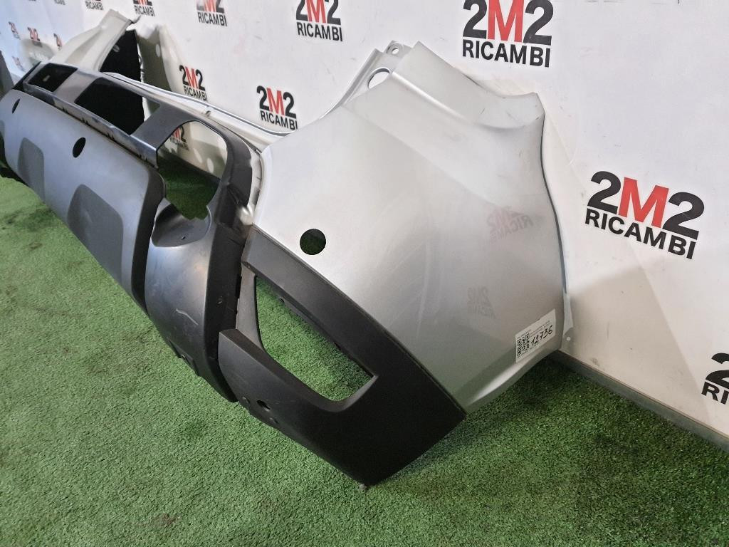 PARAURTI POSTERIORE CENTRALE DACIA Duster Serie 850222027R H5F408 benzina 1197 (17>>)