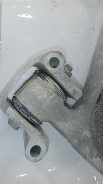 BRACCIO OSCILLANTE ANTERIORE DESTRO VOLVO XC60 Serie 32246810 (17>)