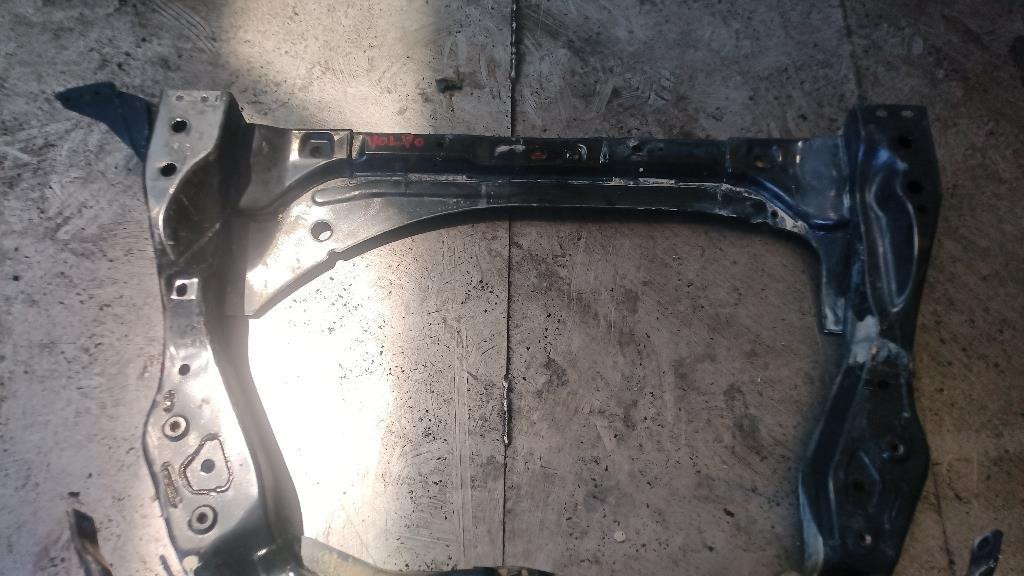 ASSALE ANTERIORE VOLVO XC60 Serie 32268633 D4204T14 diesel 1969 (17>)