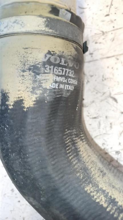 MANICOTTI TURBINA VOLVO V40 Serie 31657732 D4204T8 diesel 1969 (12>15)