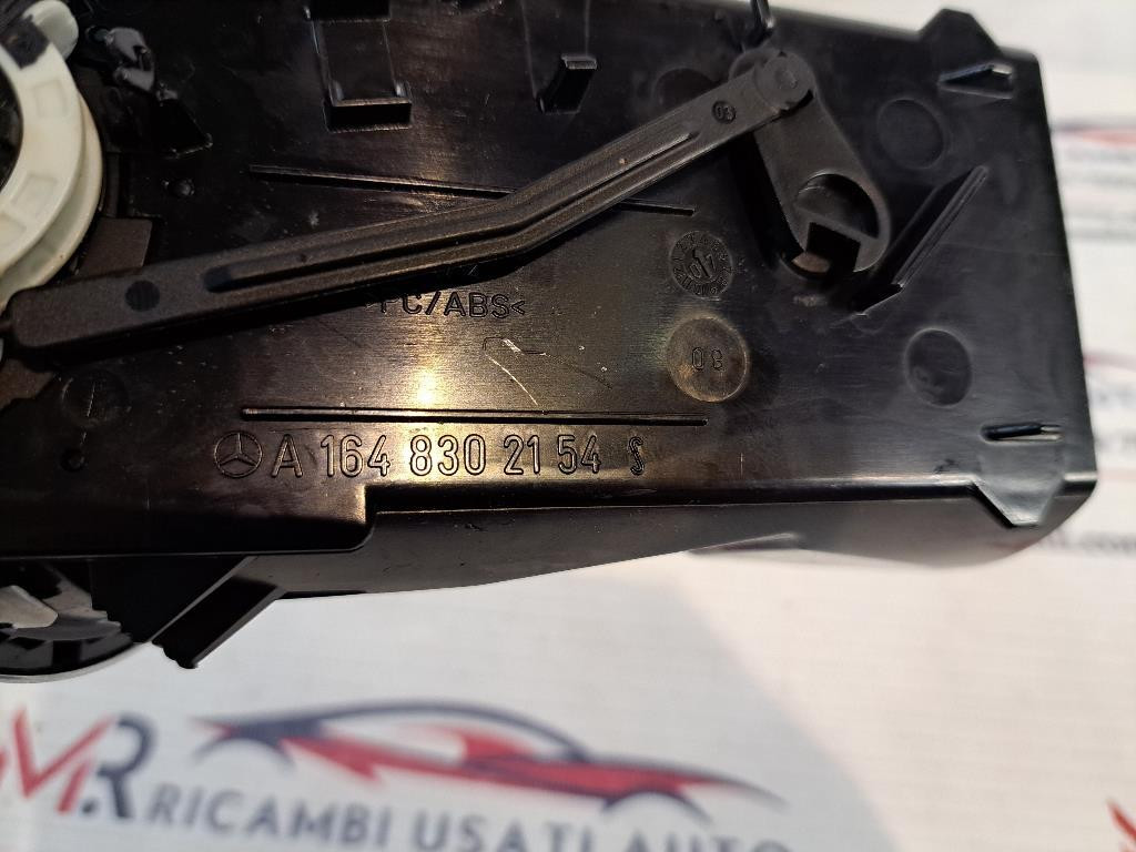 BOCCHETTE ARIA CRUSCOTTO MERCEDES ML W164 3° Serie A1648302154 (05>11)