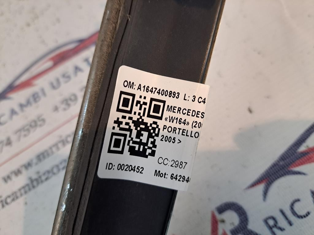 MANIGLIA PORTELLONE POSTERIORE MERCEDES ML W164 3° Serie A1647400893 ...