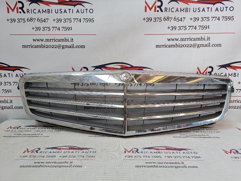 GRIGLIA ANTERIORE MERCEDES Classe C Berlina W204 A2048801483 651912 (07>)