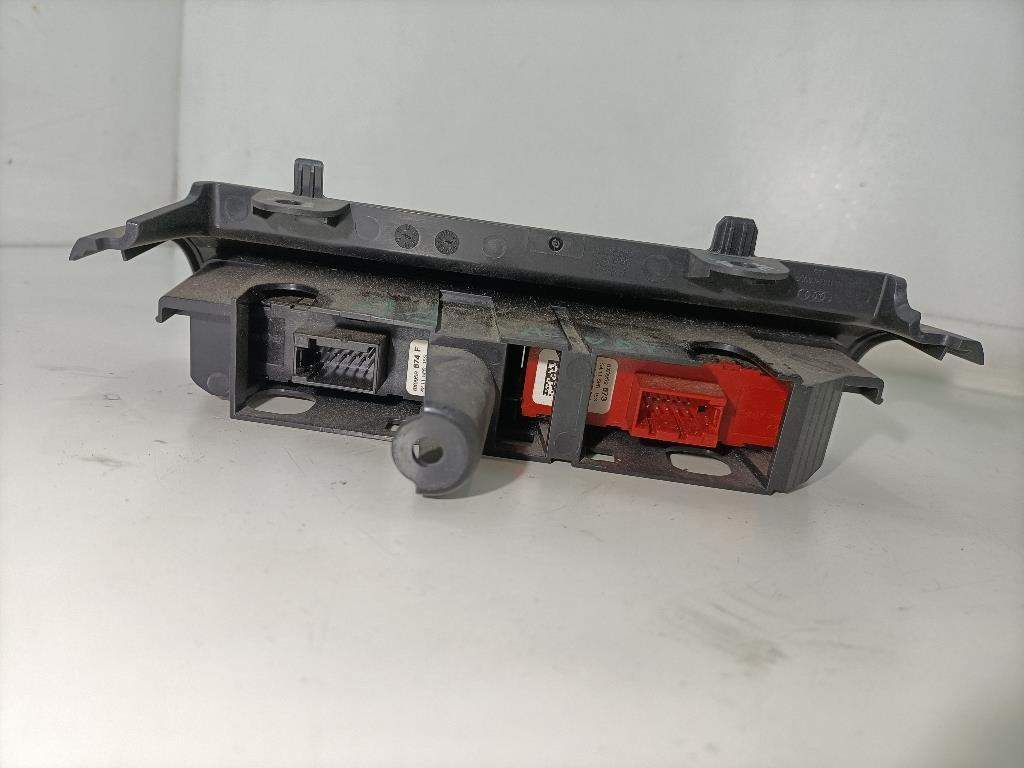 PULSANTIERA CENTRALE AUDI A1 Serie (8X1) 8X0959673/8X0959674F CAXA (10>14)