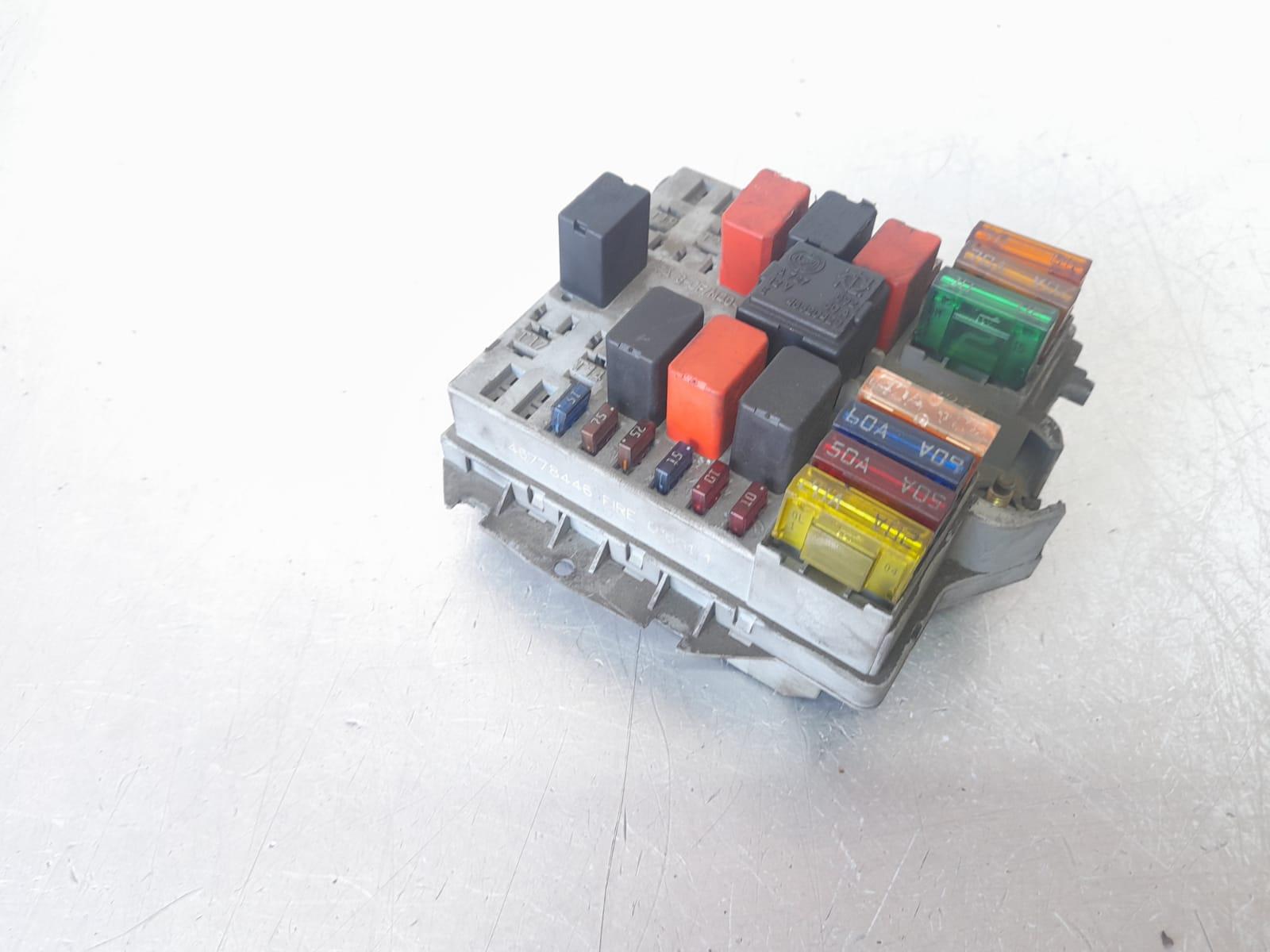 CENTRALINA PORTA FUSIBILI FIAT Punto Berlina 5P 2° Serie 46778446 ...