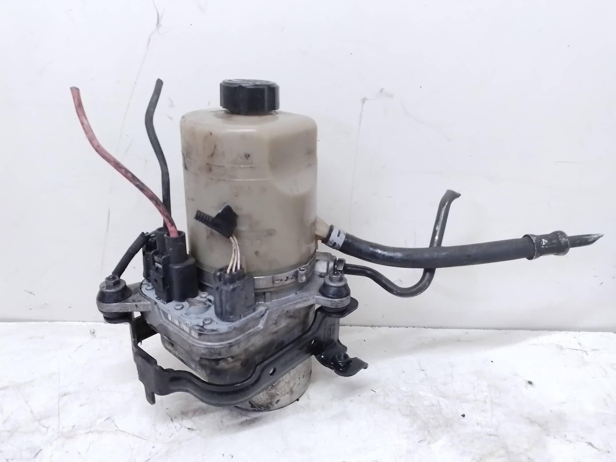 POMPA IDROGUIDA FORD Focus C-Max Serie 3M51 3K514 DG G8DA, G8DB, G8DD ...