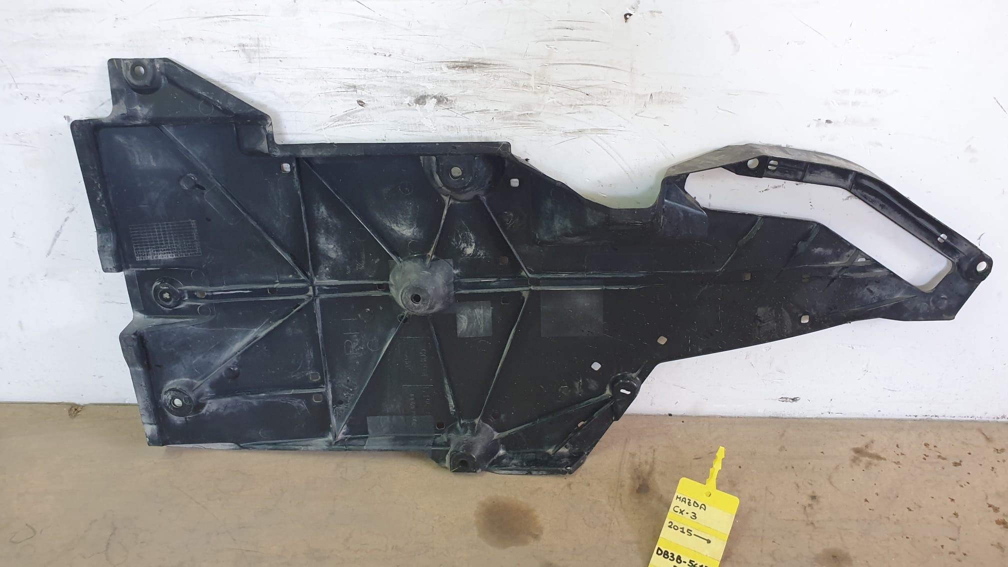 PROTEZIONE SOTTOSCOCCA DX MAZDA CX3 Serie DB3B-561Z1 Diesel 1.5 (15>)