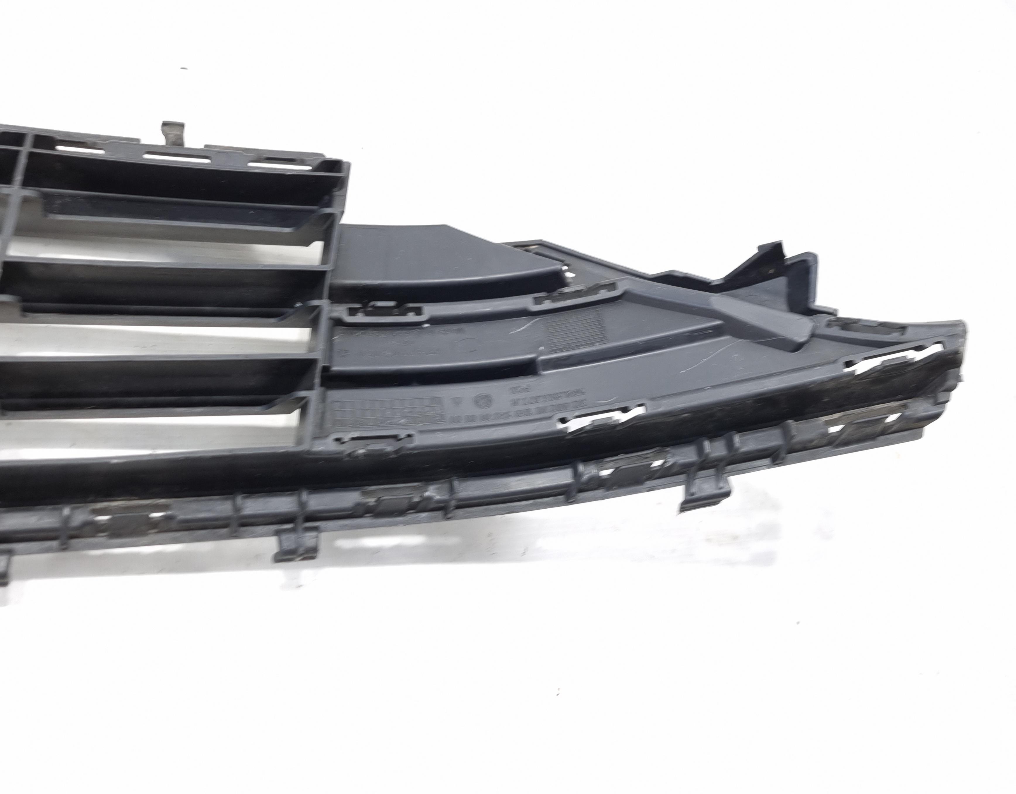 GRIGLIA PARAURTI VOLKSWAGEN Golf 7 Berlina 5G0853677M (12>)