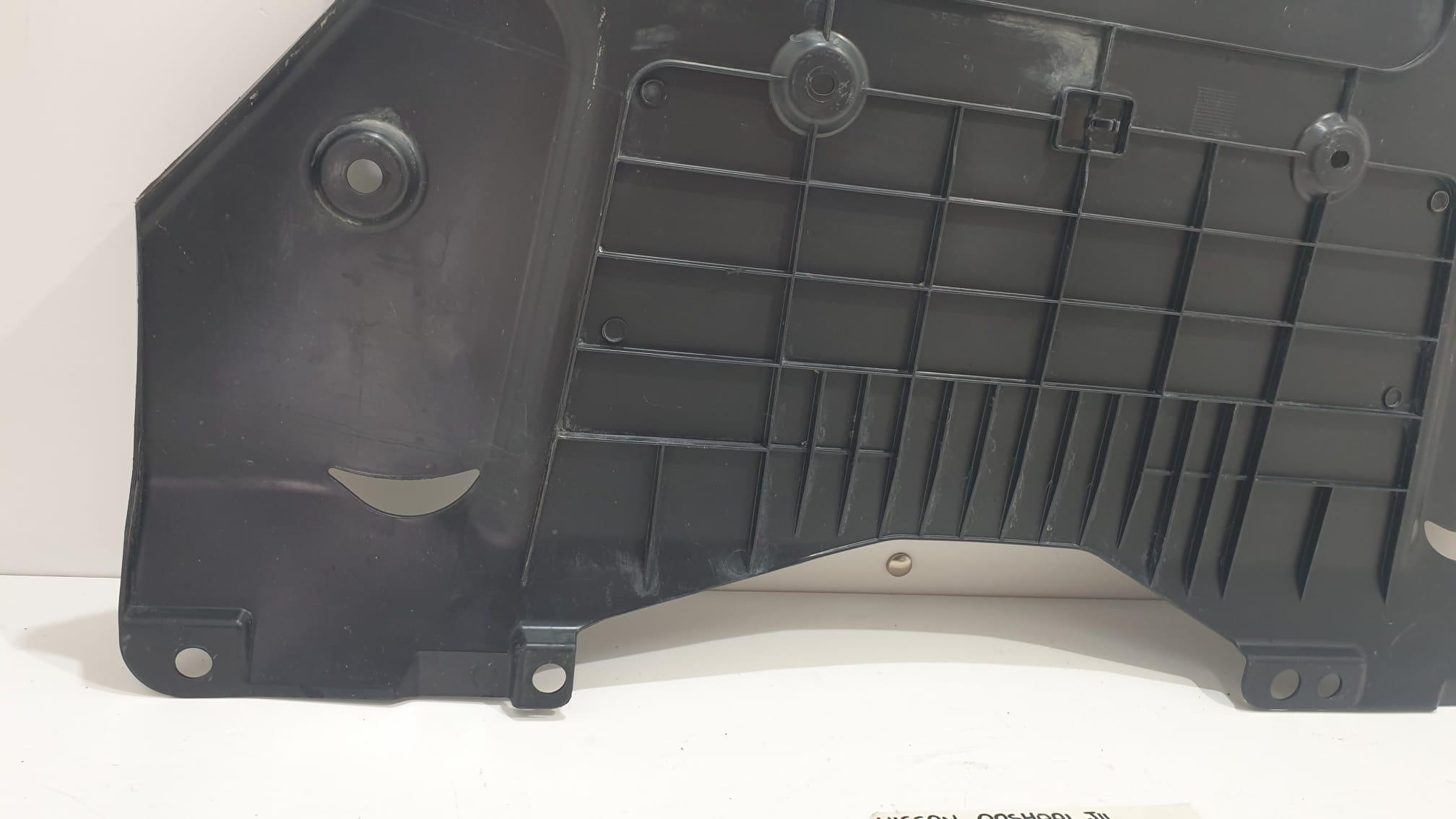 RIPARO SOTTO MOTORE NISSAN Qashqai Serie 758C4HV80A Benzina (14>)