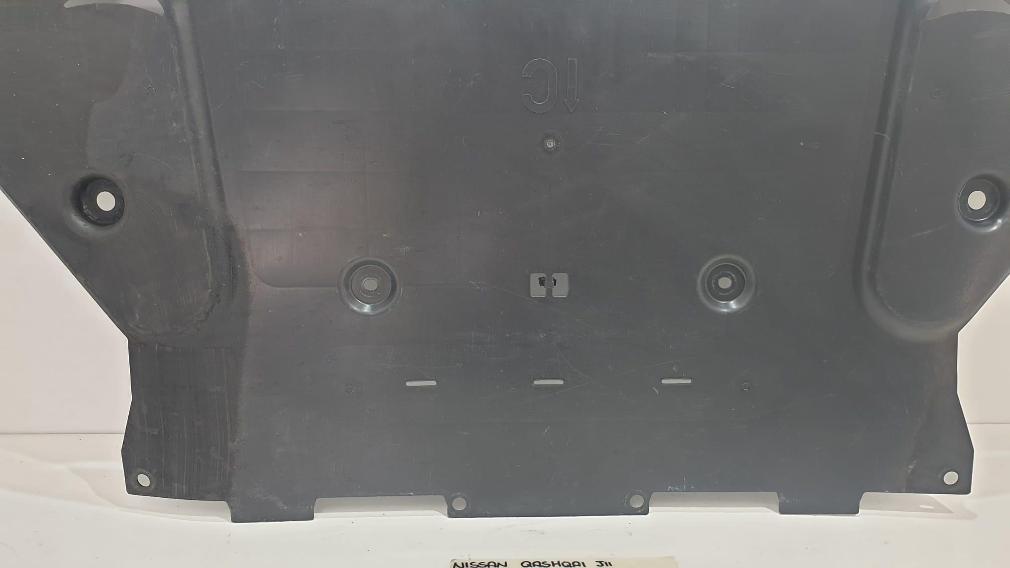 RIPARO SOTTO MOTORE NISSAN Qashqai Serie 758C4HV80A Benzina (14>)
