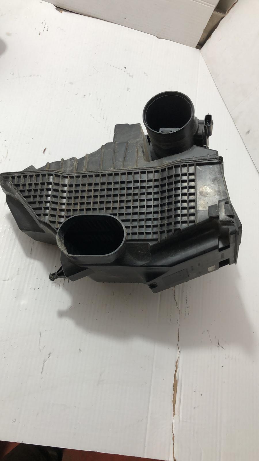 BOX SCATOLA FILTRO ARIA DACIA Sandero Serie II 113599 Benzina (12>20)