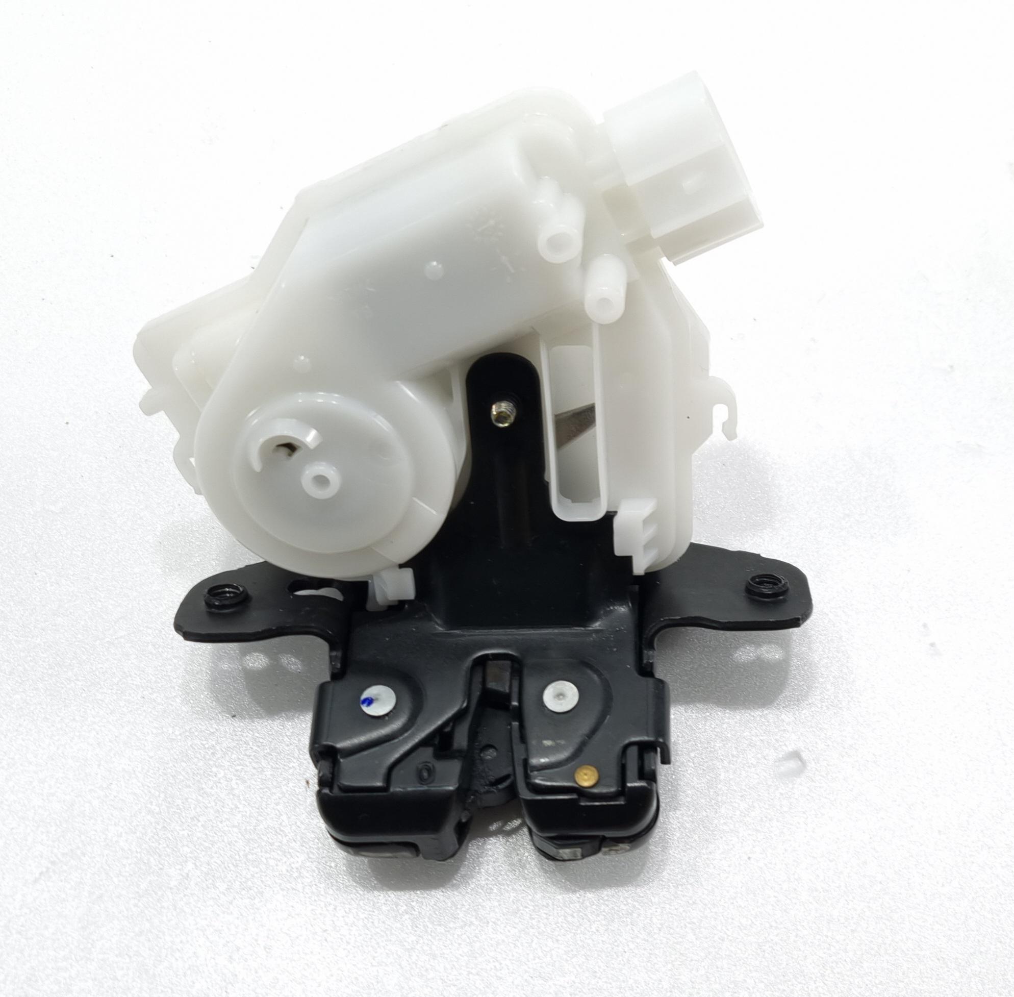 SERRATURA PORTELLONE POSTERIORE TOYOTA Yaris Serie 69350-02090 (17>20)