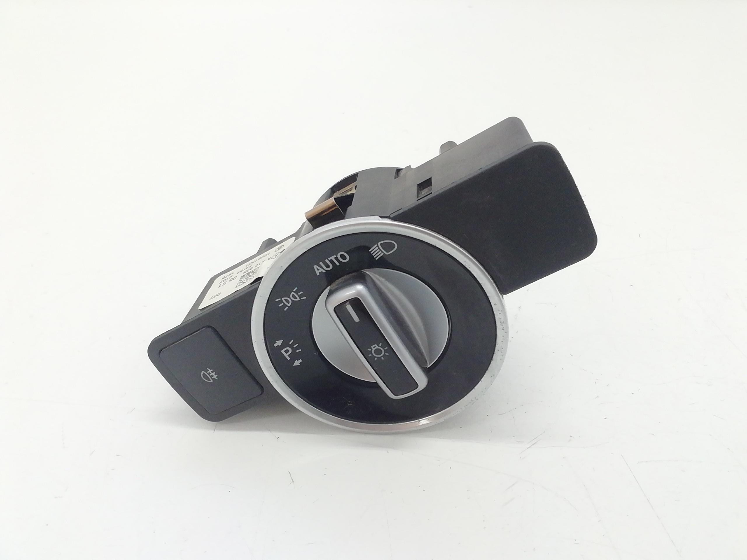 INTERRUTTORE COMANDO LUCI MERCEDES CLA Serie A2129050551 (13>)