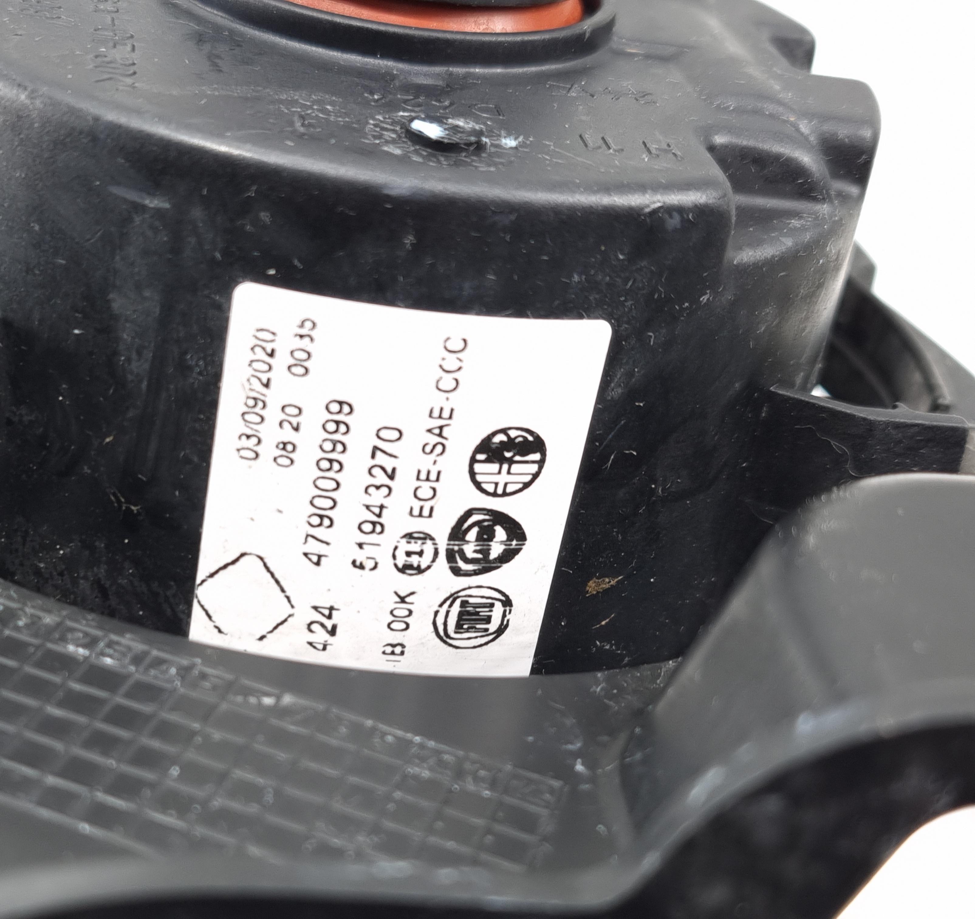 FENDINEBBIA ANTERIORE SX FIAT 500 X Serie 51943270 (15>)