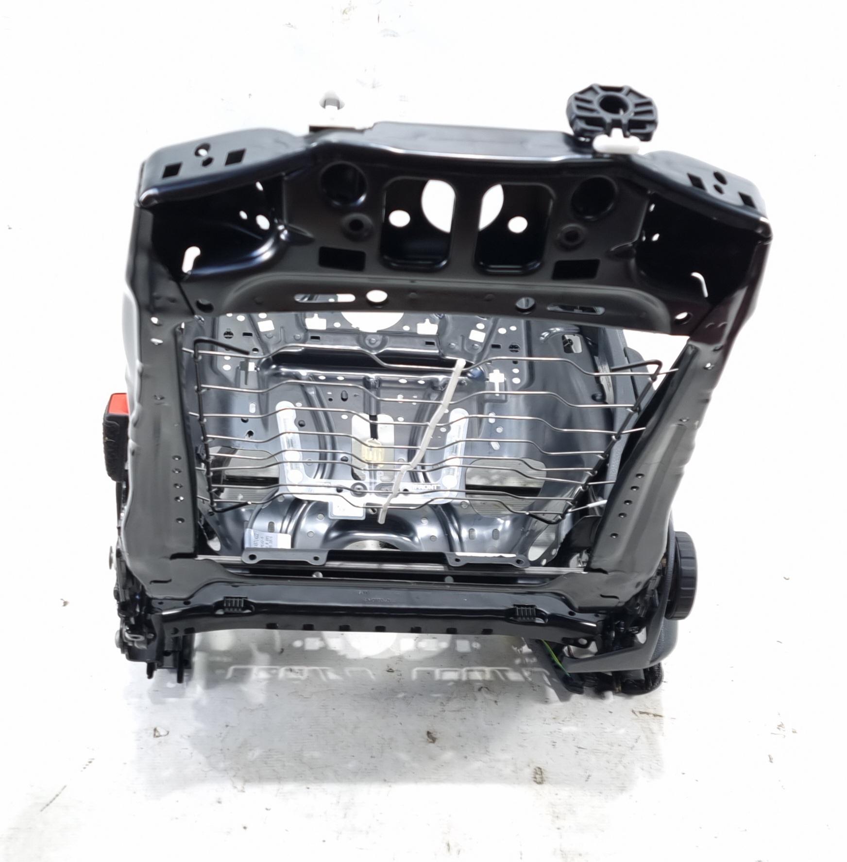 TELAIO SEDILE ANTERIORE DESTRO AUDI A3 Serie (8V1) CUNA, DGCA Diesel 2000 (12>18)