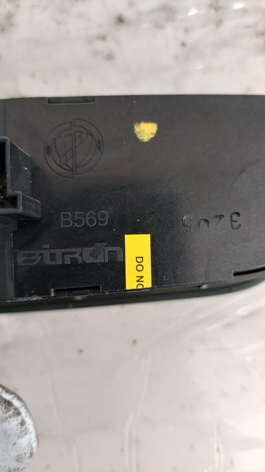 REGOLATORE FARI FIAT Qubo 1° Serie B569 (08>15)