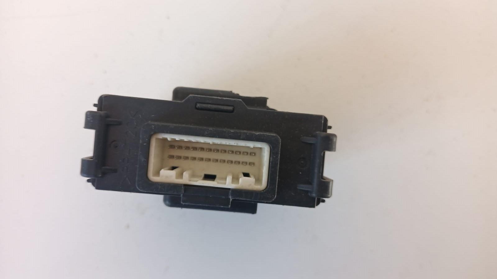 CENTRALINA ABS NISSAN Qashqai Serie 476A0 4EA0A K9K Diesel 1500 (14>)