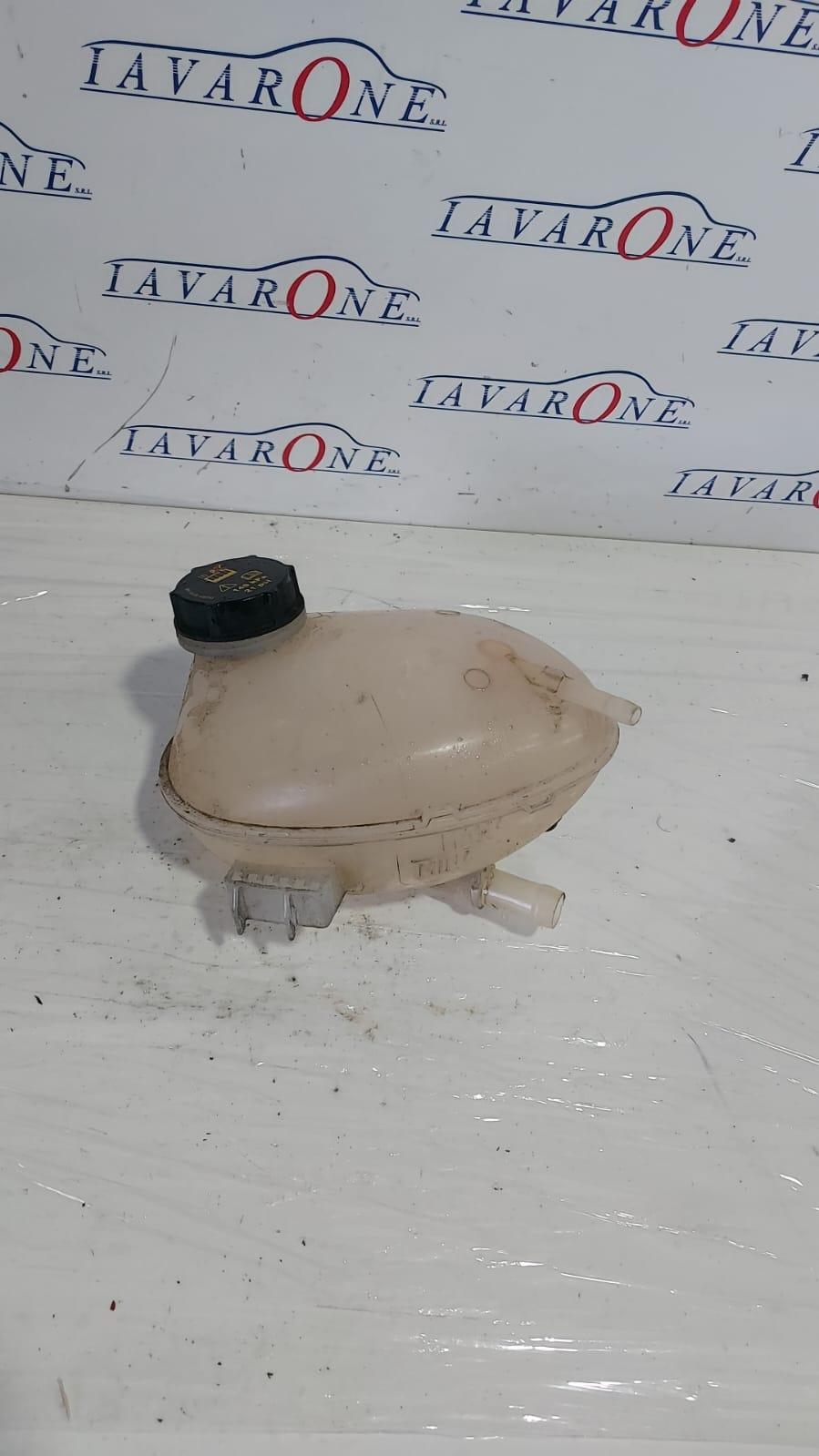 VASCHETTA ACQUA LIQUIDO REFRIGERANTE FORD EcoSport Serie GN11-8A080-AA ...