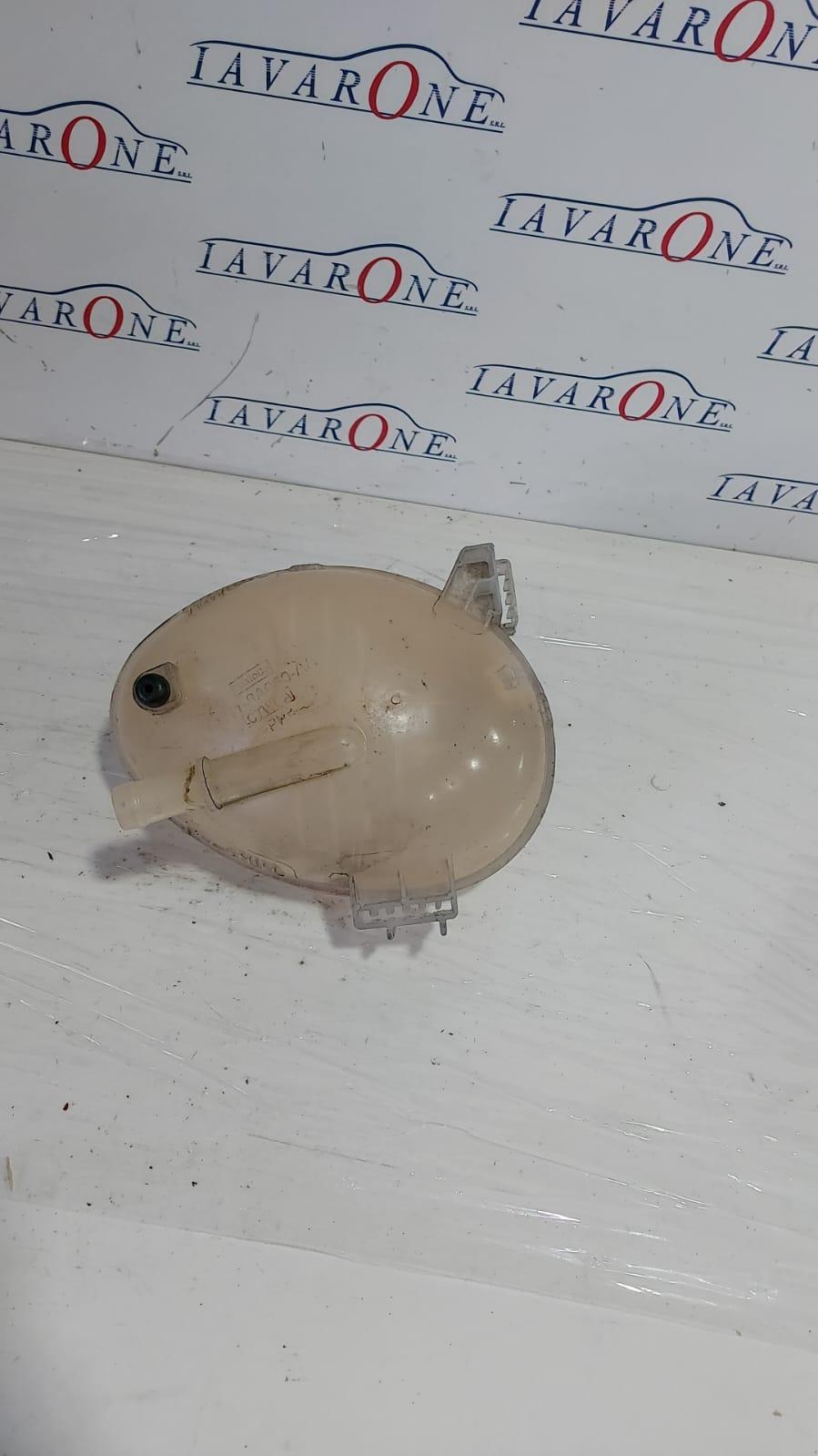 VASCHETTA ACQUA LIQUIDO REFRIGERANTE FORD EcoSport Serie GN11-8A080-AA ...