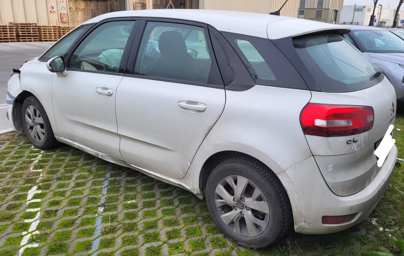 RICAMBI USATI AUTO CITROEN C4 Picasso II 9HC (DV6C), BHX (DV6FC) Diesel ...