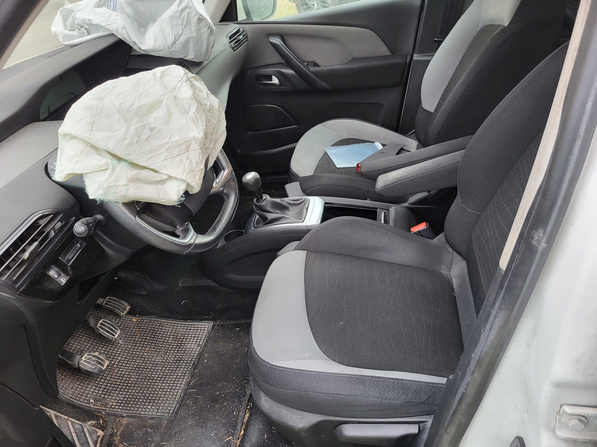 RICAMBI USATI AUTO CITROEN C4 Picasso II 9HC (DV6C), BHX (DV6FC) Diesel ...