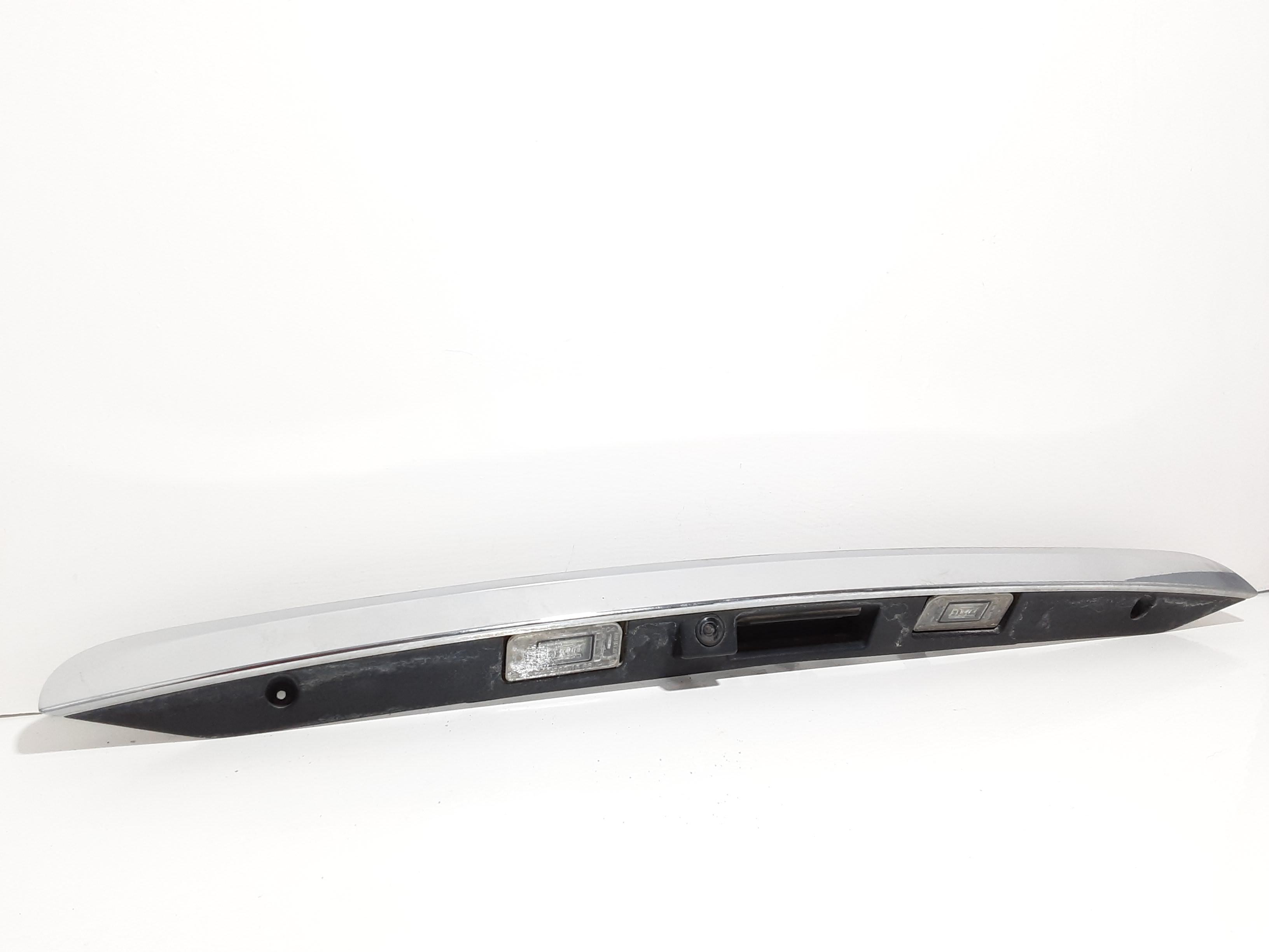MANIGLIONE POSTERIORE CON LUCI MERCEDES Classe B W246 2° Serie ...