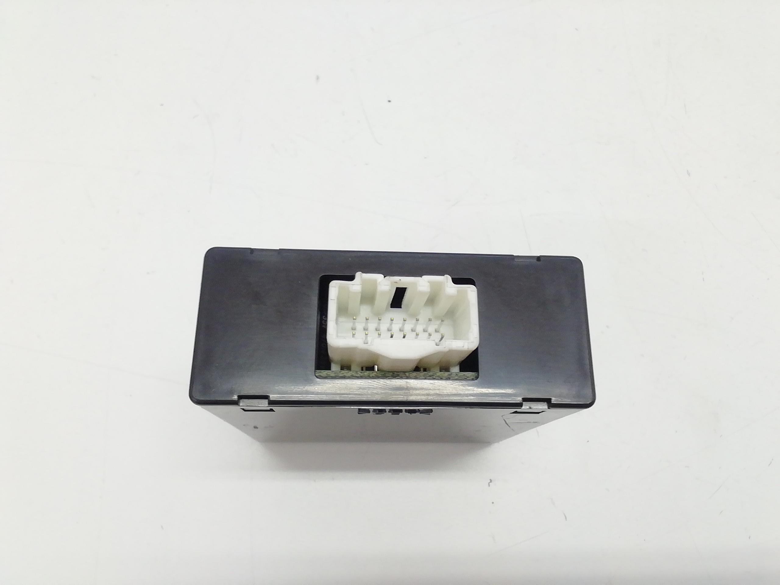 CENTRALINA DIFFERENZIALE KIA Sorento 3° Serie 95447-3B000 (09>)