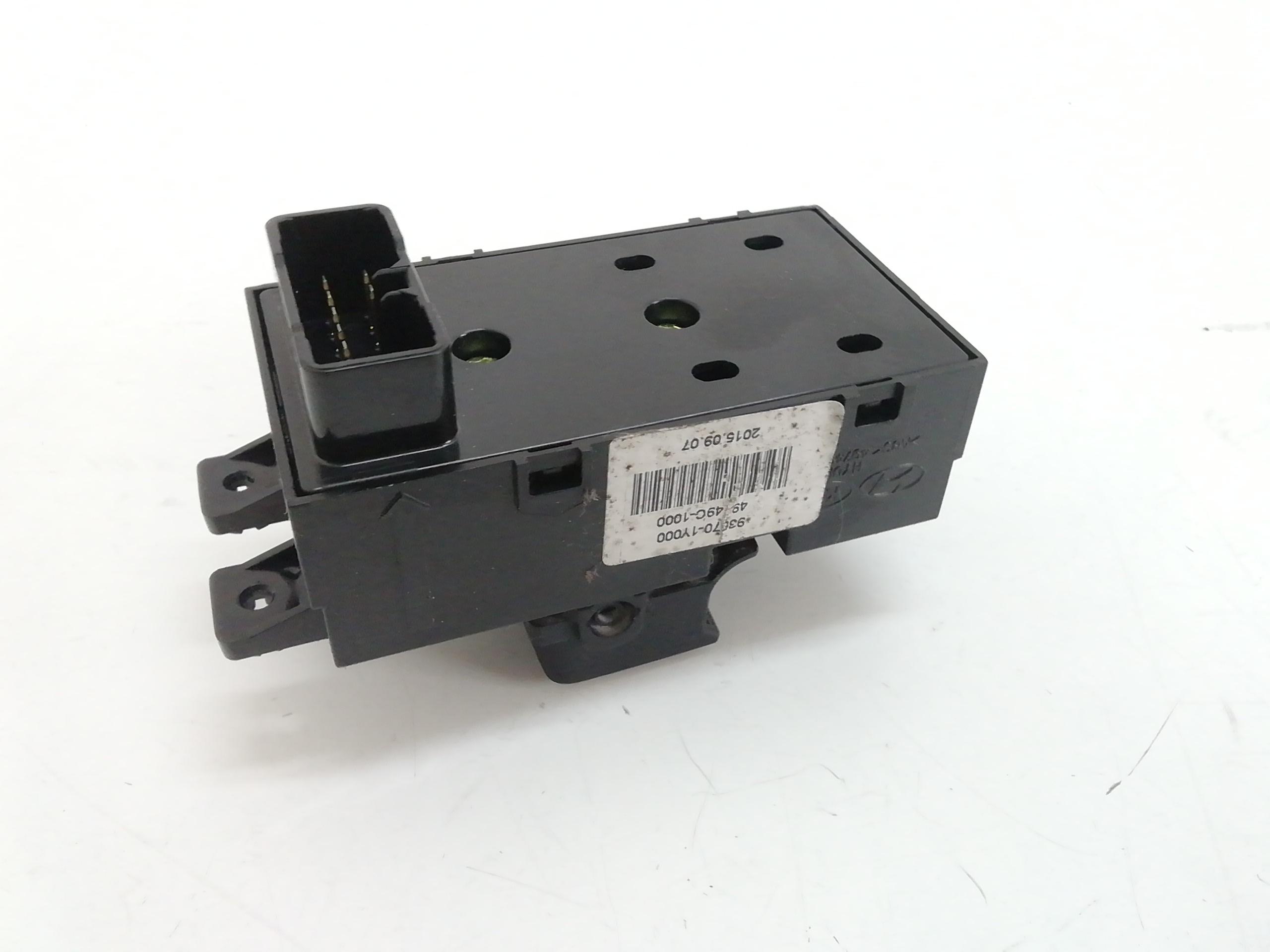 PULSANTIERA ANTERIORE SINISTRA KIA Picanto 3° Serie 93570-1Y000 (11>)