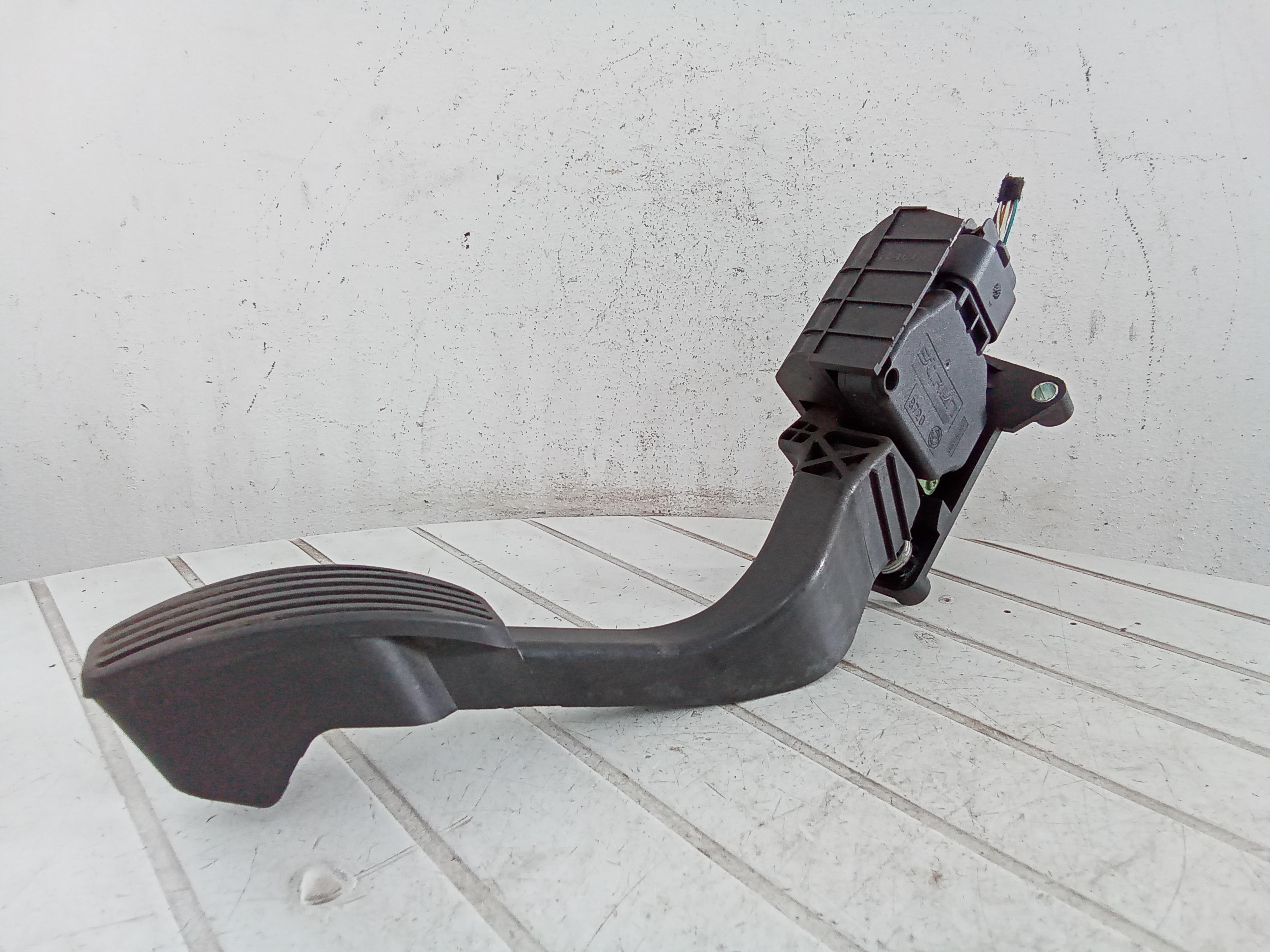 PEDALE ACCELERATORE FIAT Panda 2° Serie (03>10)