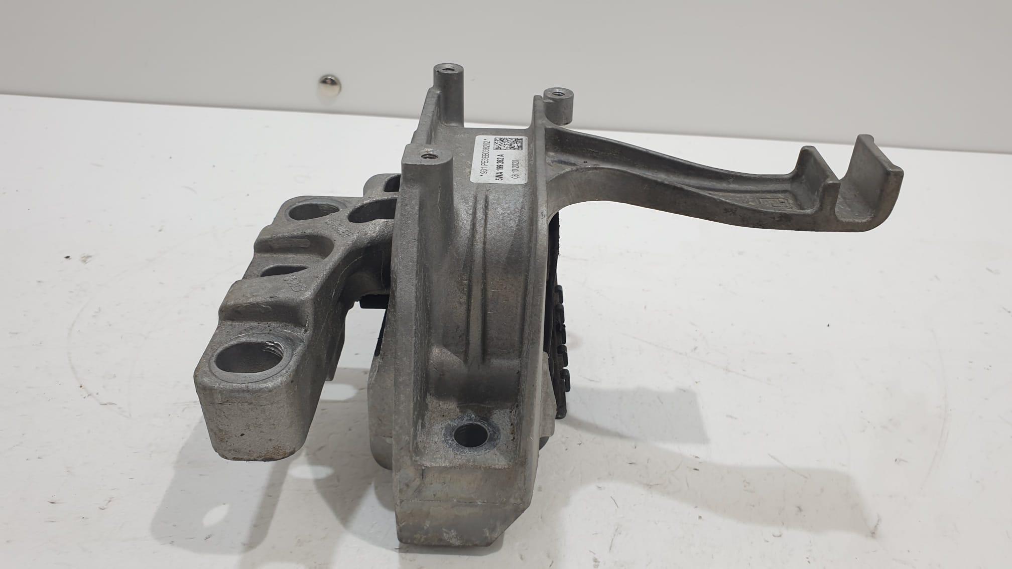 SUPPORTO MOTORE VOLKSWAGEN Golf Serie VIII 5WA199262A Benzina 1.0 (19>)