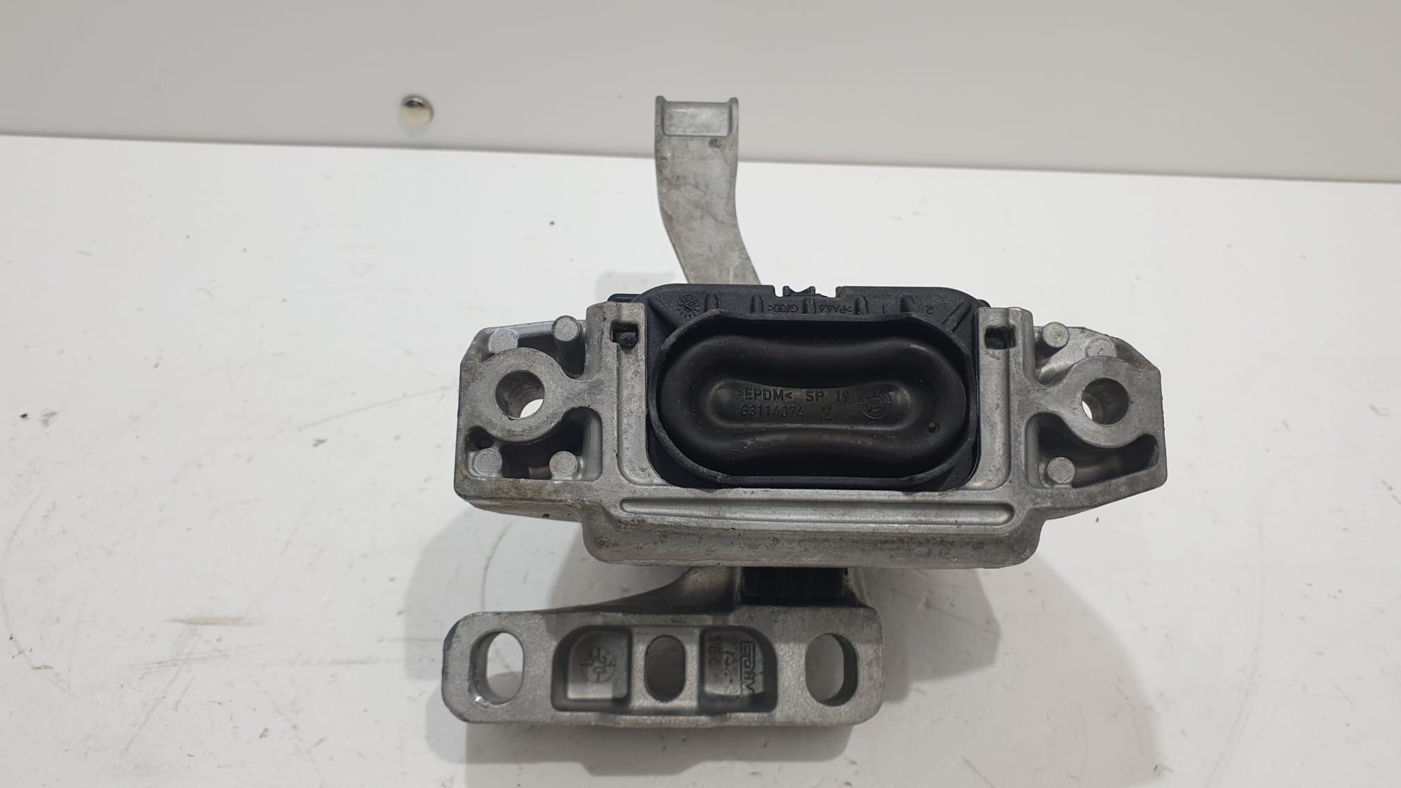 SUPPORTO MOTORE VOLKSWAGEN Golf Serie VIII 5WA199262A Benzina 1.0 (19>)