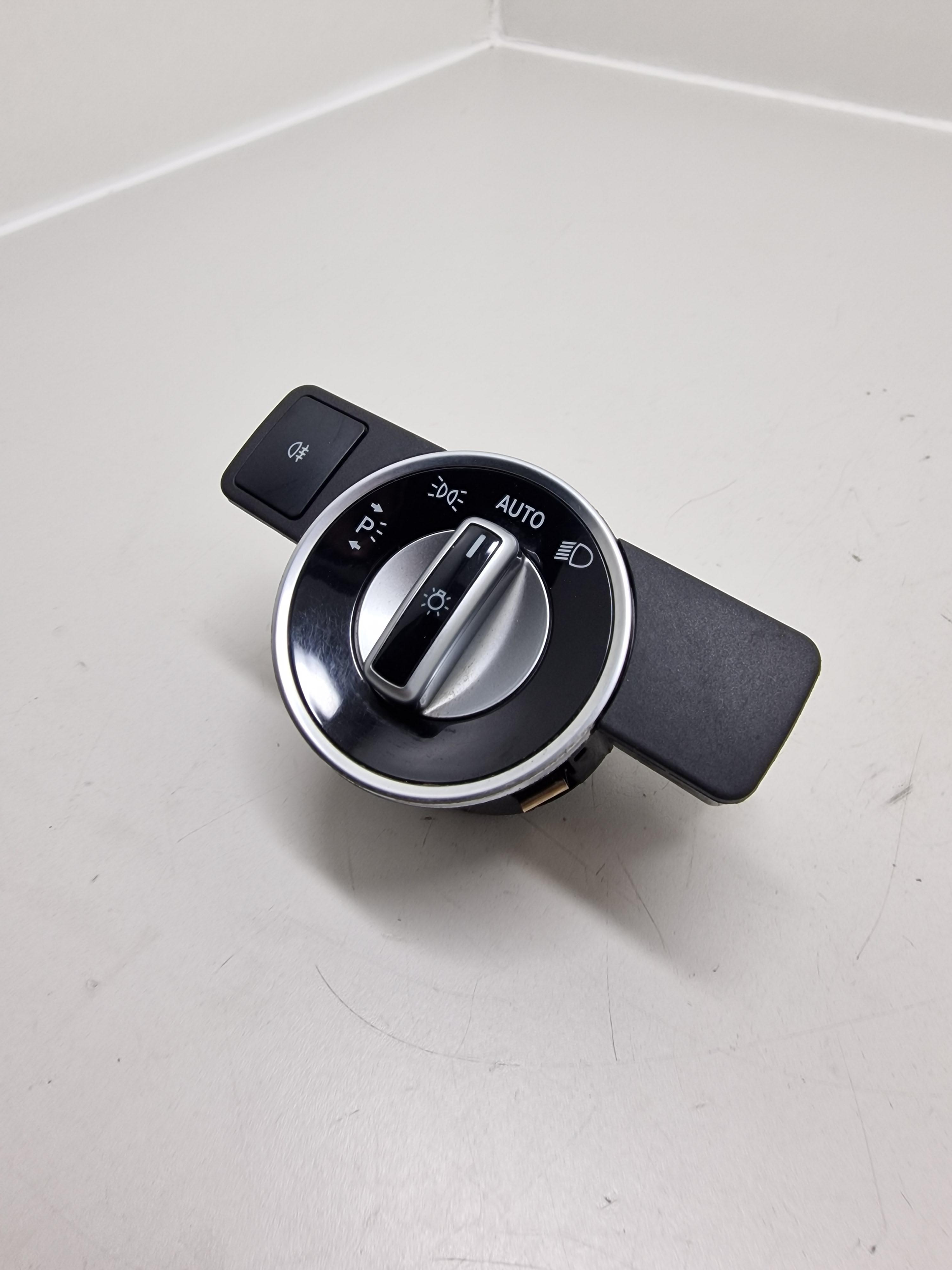 INTERRUTTORE COMANDO LUCI MERCEDES Classe E Berlina W212 A2129050551 (09>)