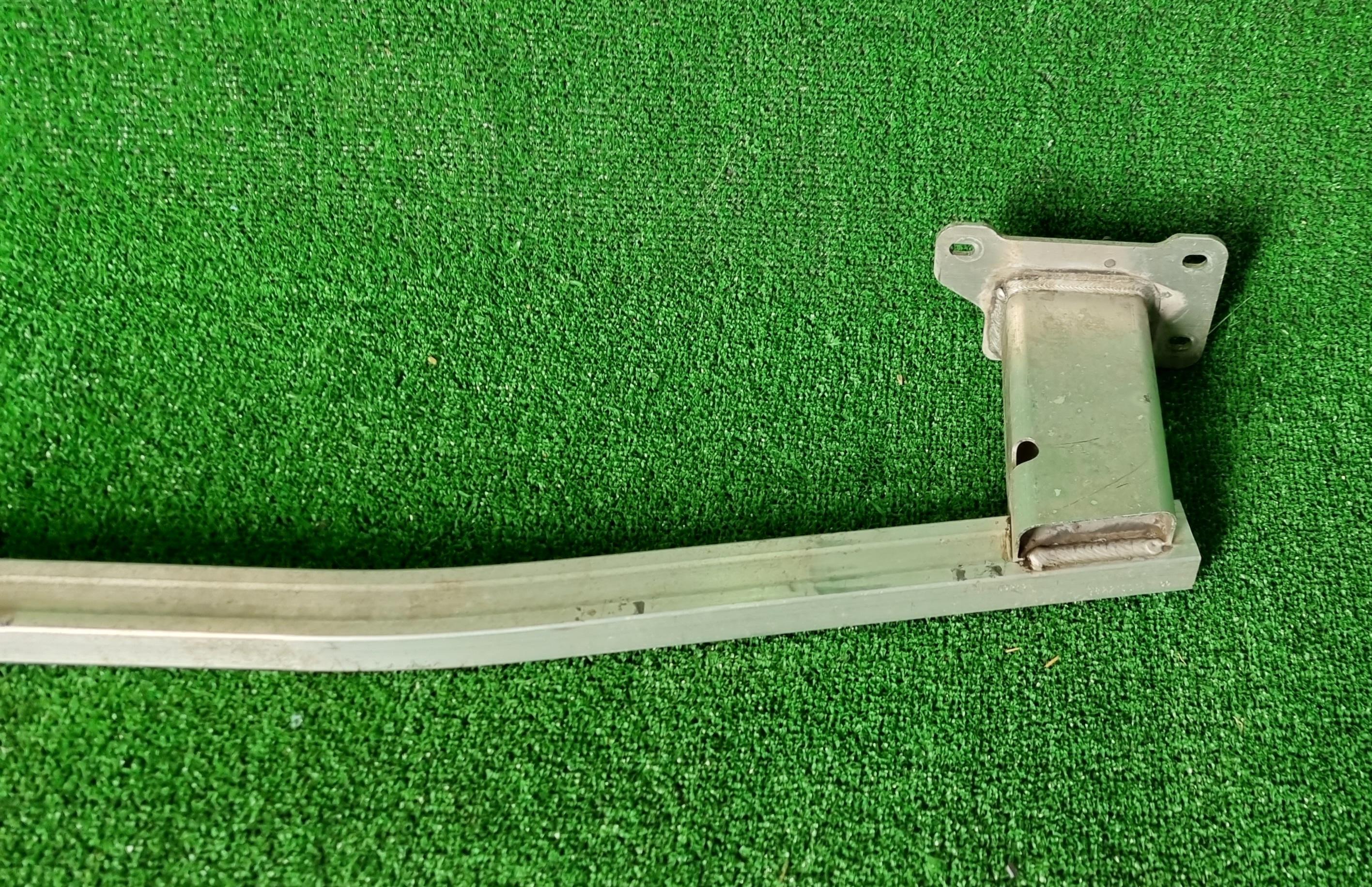 RINFORZO PARAURTI ANTERIORE CITROEN C5 Aircross 9822100180 (18>)