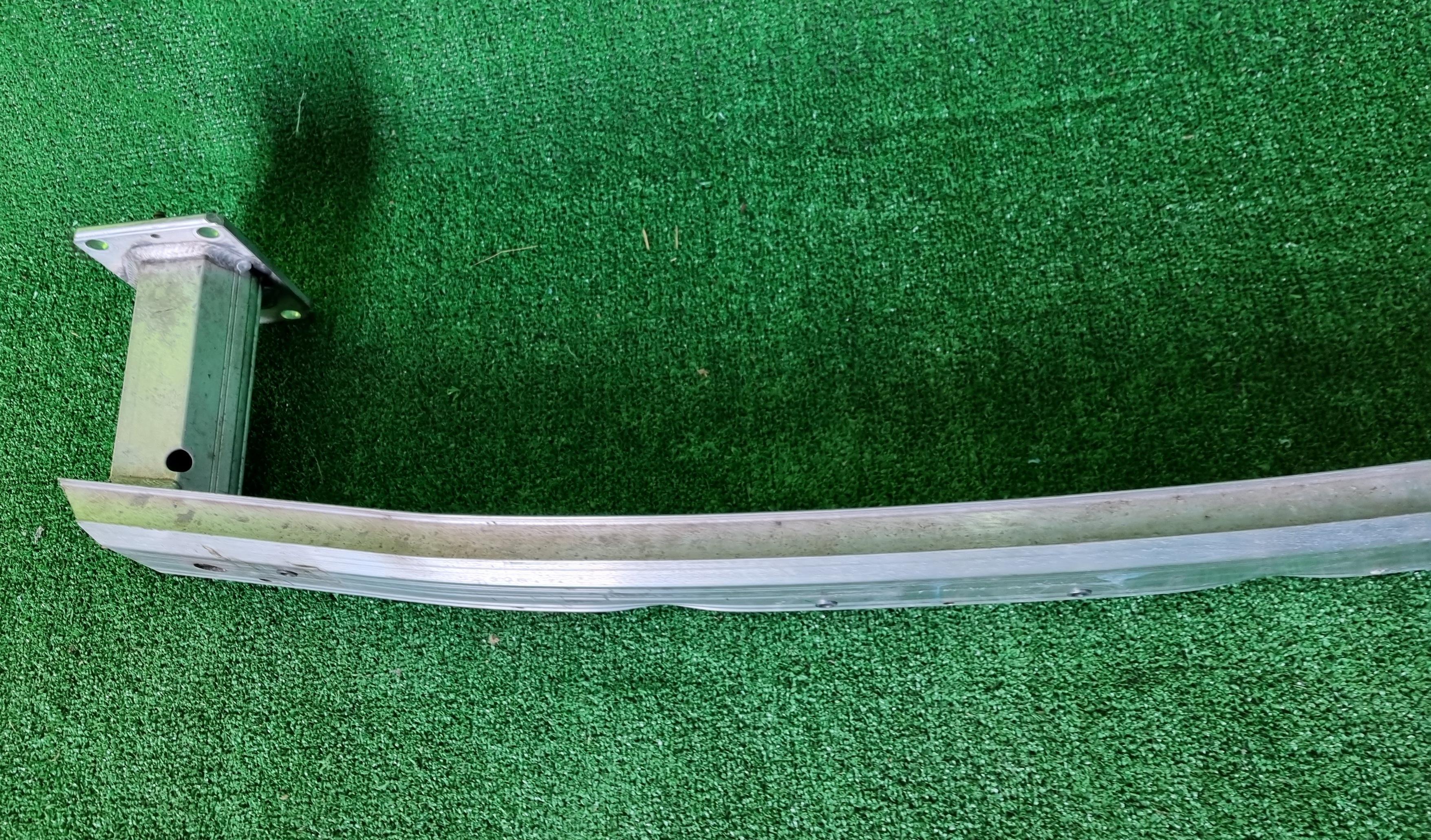 RINFORZO PARAURTI ANTERIORE CITROEN C5 Aircross 9824513680 (18>)