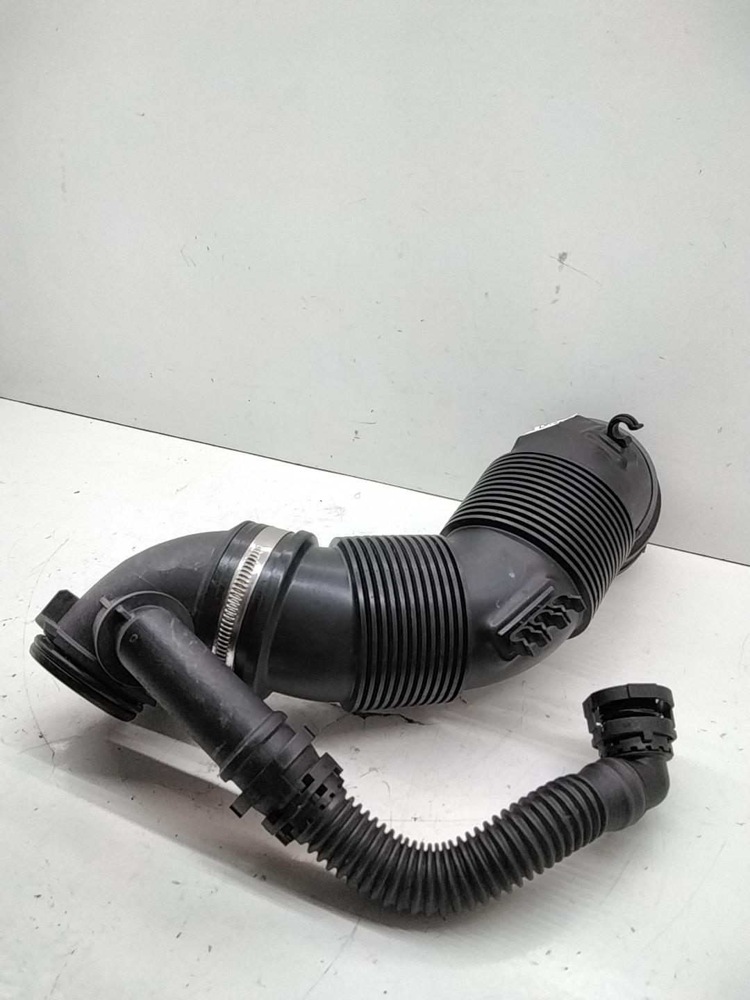 TUBO ASPIRAZIONE TURBINA VOLKSWAGEN Tiguan R Line 5QA129654G 5Q0129635 ...