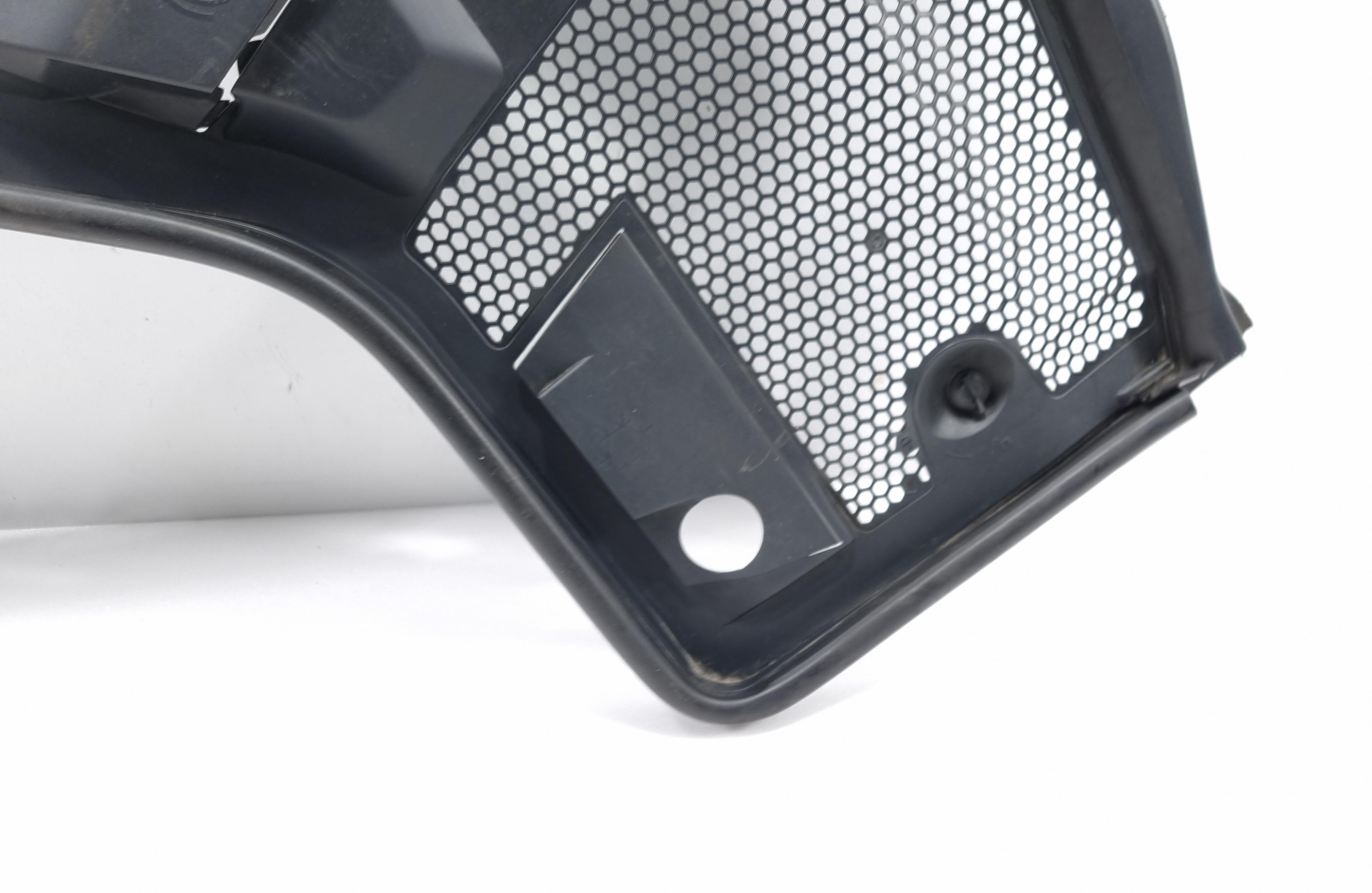 MODANATURA GOCCIOLATOIO SX MERCEDES Classe C Cabrio W205 A2058308902 (16>)