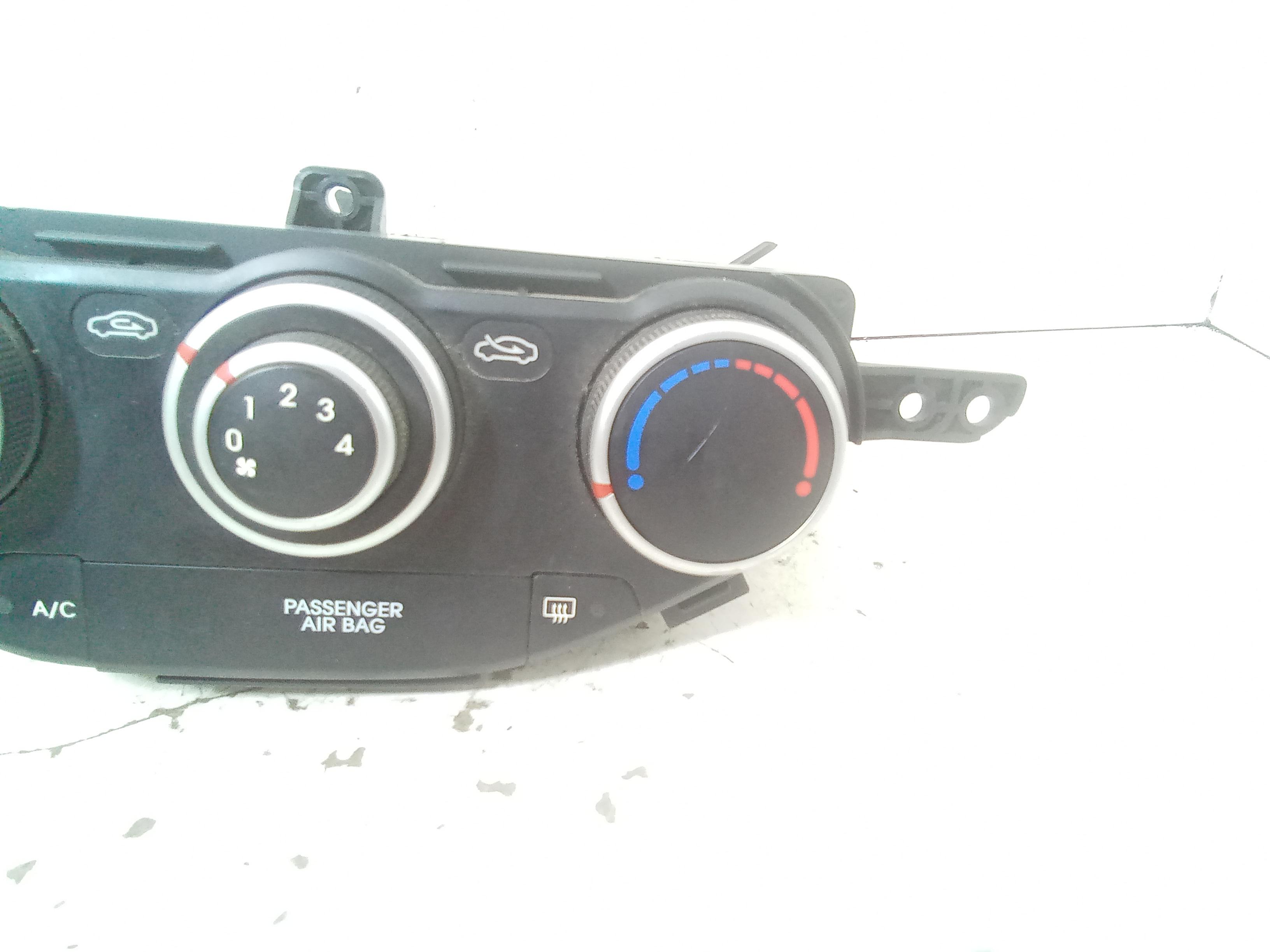 COMANDI CLIMA KIA Picanto 3° Serie 97250-1y000 (11>)