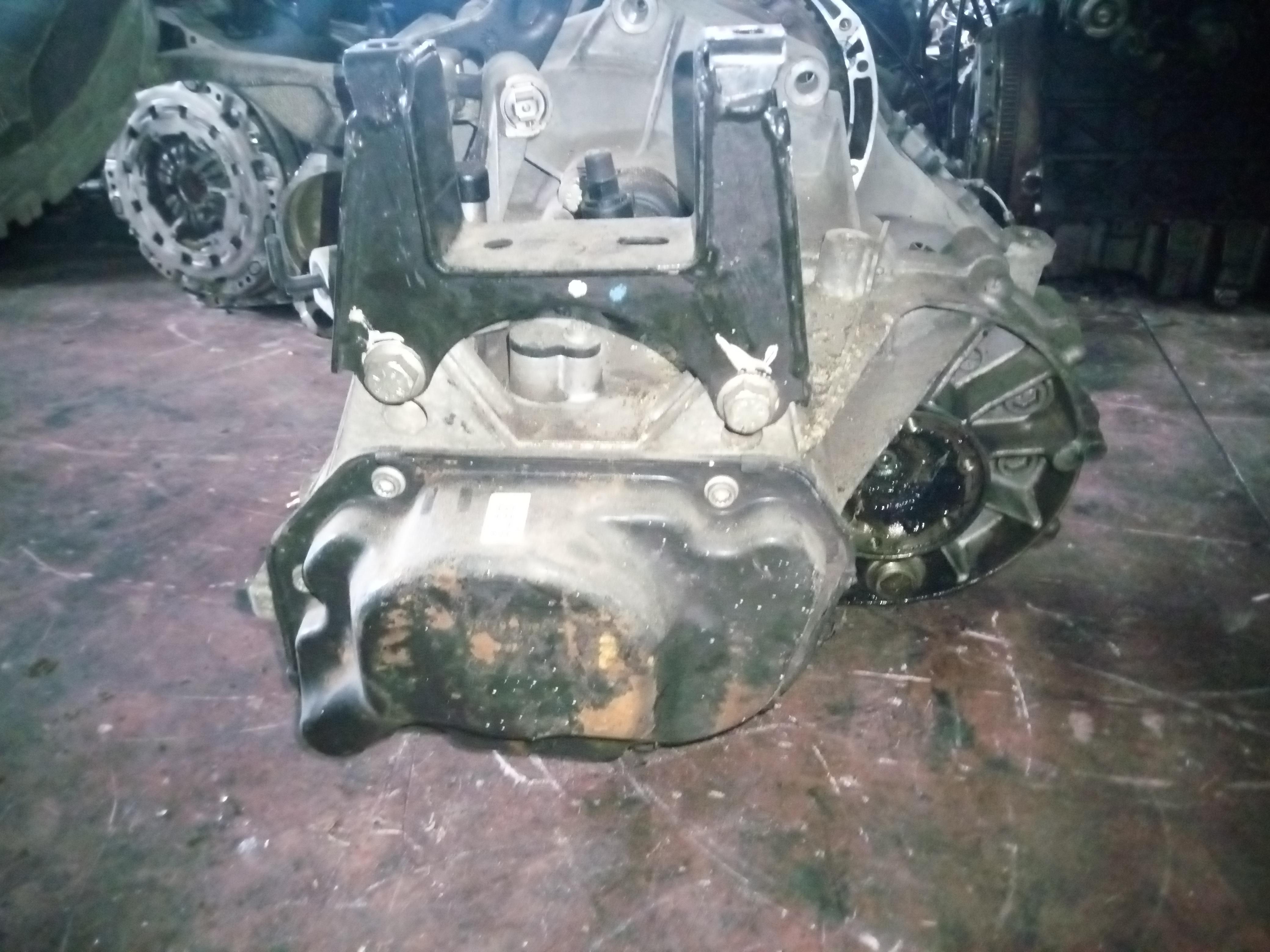 CAMBIO MANUALE COMPLETO VOLKSWAGEN Fox BMD, CHFB (05>11)