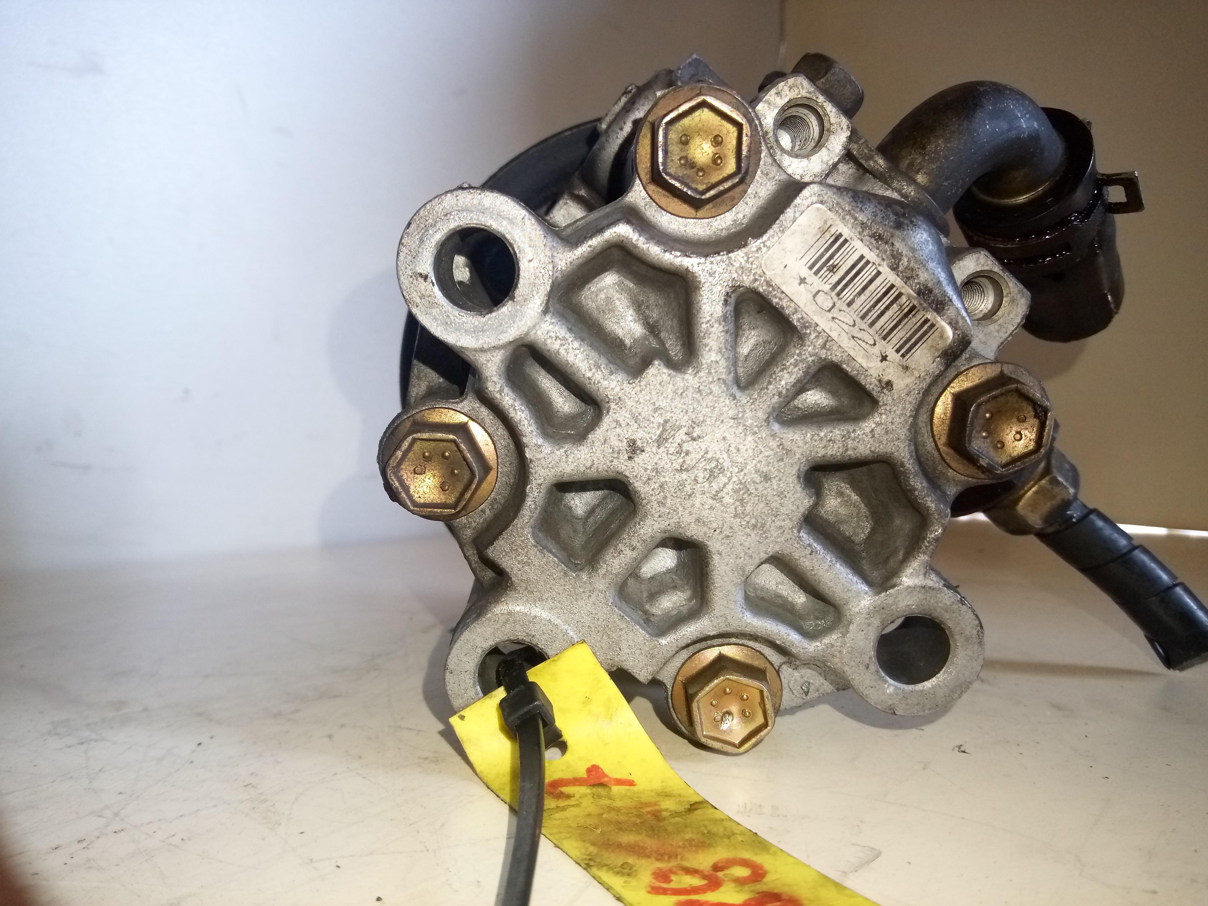 POMPA SERVOSTERZO TOYOTA Corolla Verso 1° Serie 1CD-FTV Diesel 2000 (02>04)