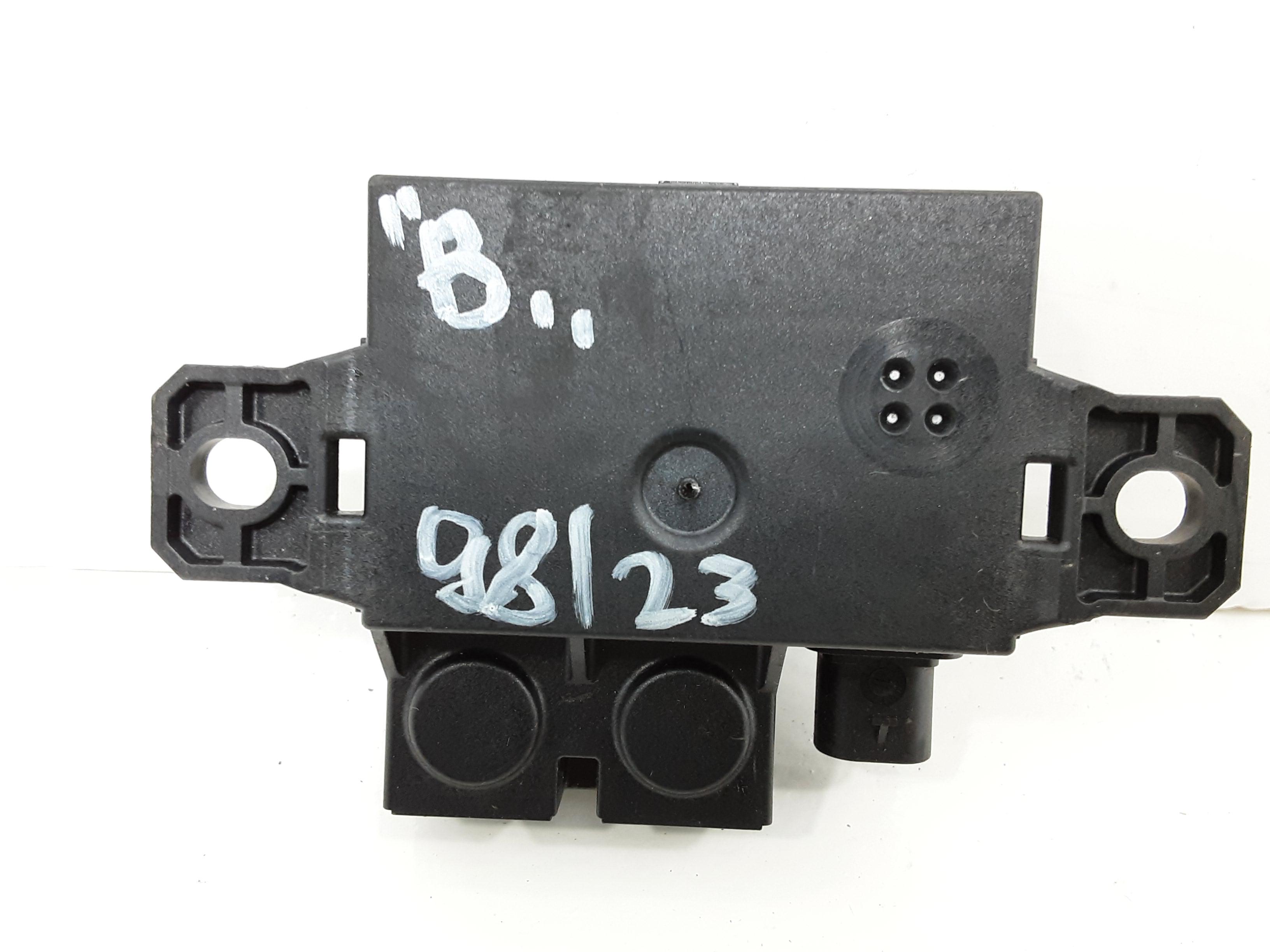 CENTRALINA BATTERIA MERCEDES Classe B W246 2° Serie A0009822023 OM 651. ...