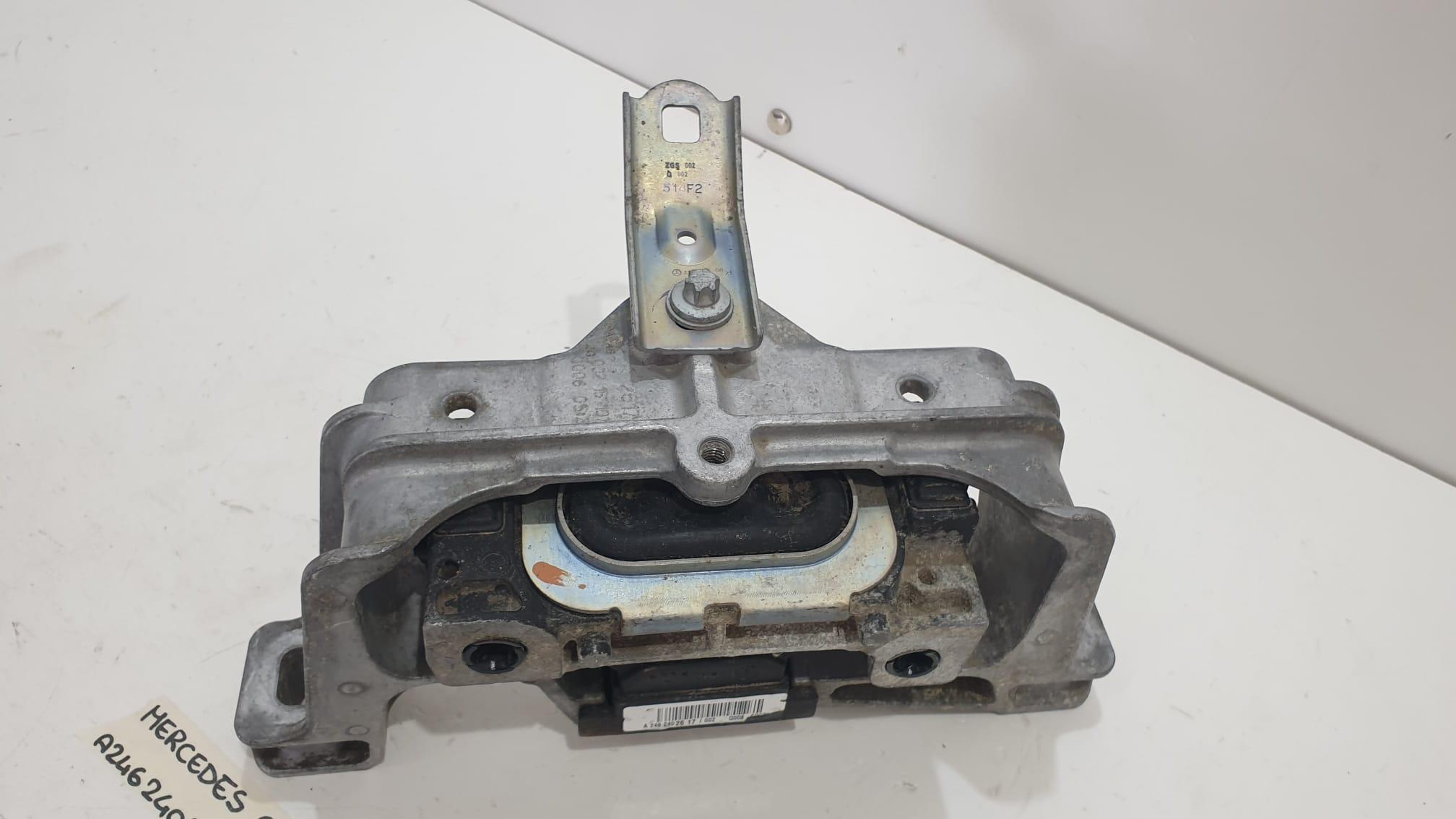SUPPORTO MOTORE MERCEDES Classe A Serie (W176) A2462402617 Diesel 2.2 ...