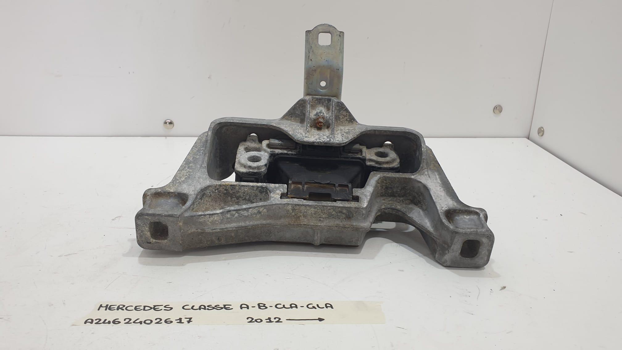 SUPPORTO MOTORE MERCEDES Classe A Serie (W176) A2462402617 Diesel 2.2 ...