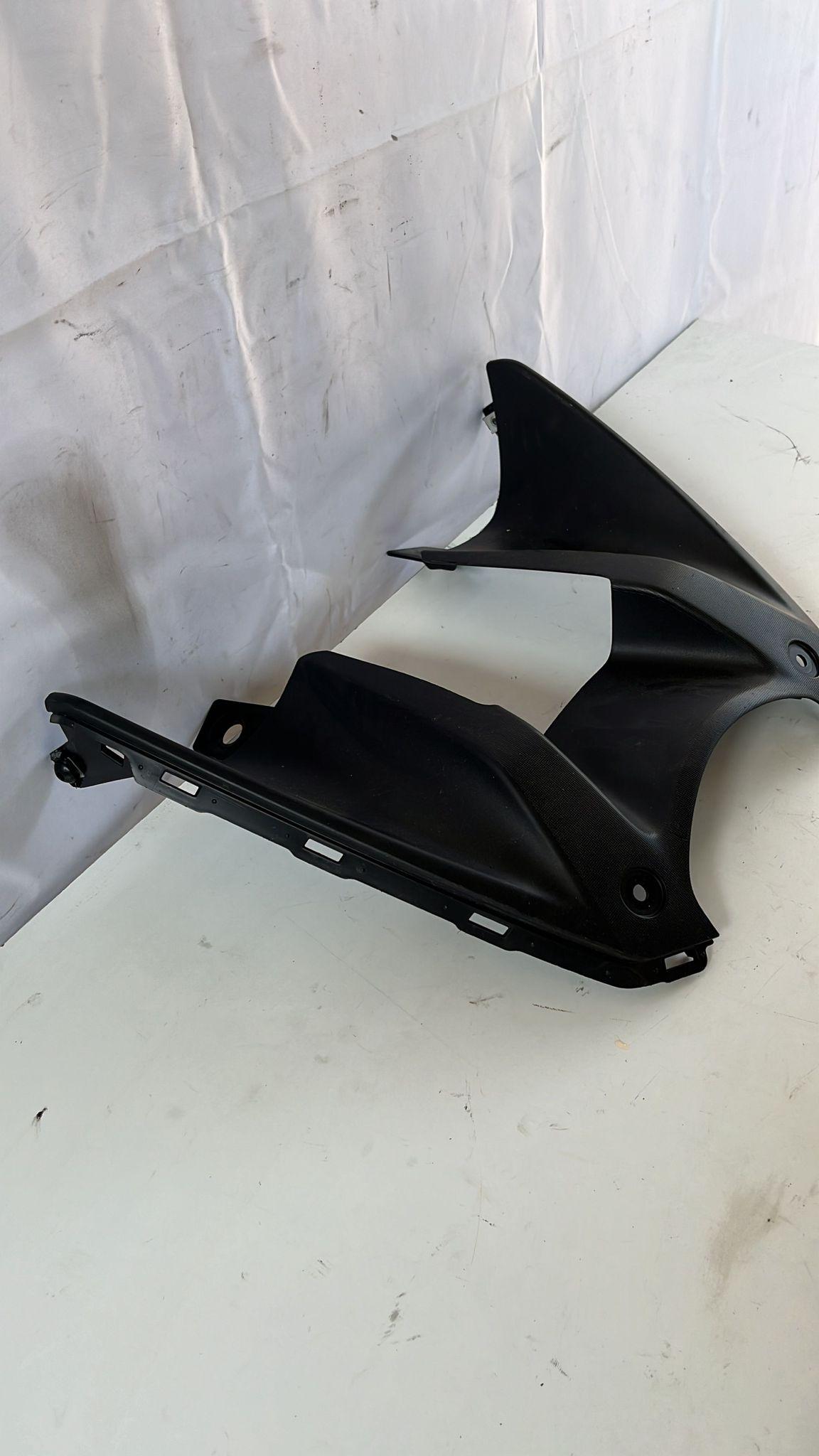 E32CE CARENA Yamaha MT 125cc (21>) - Benzina 125 CC