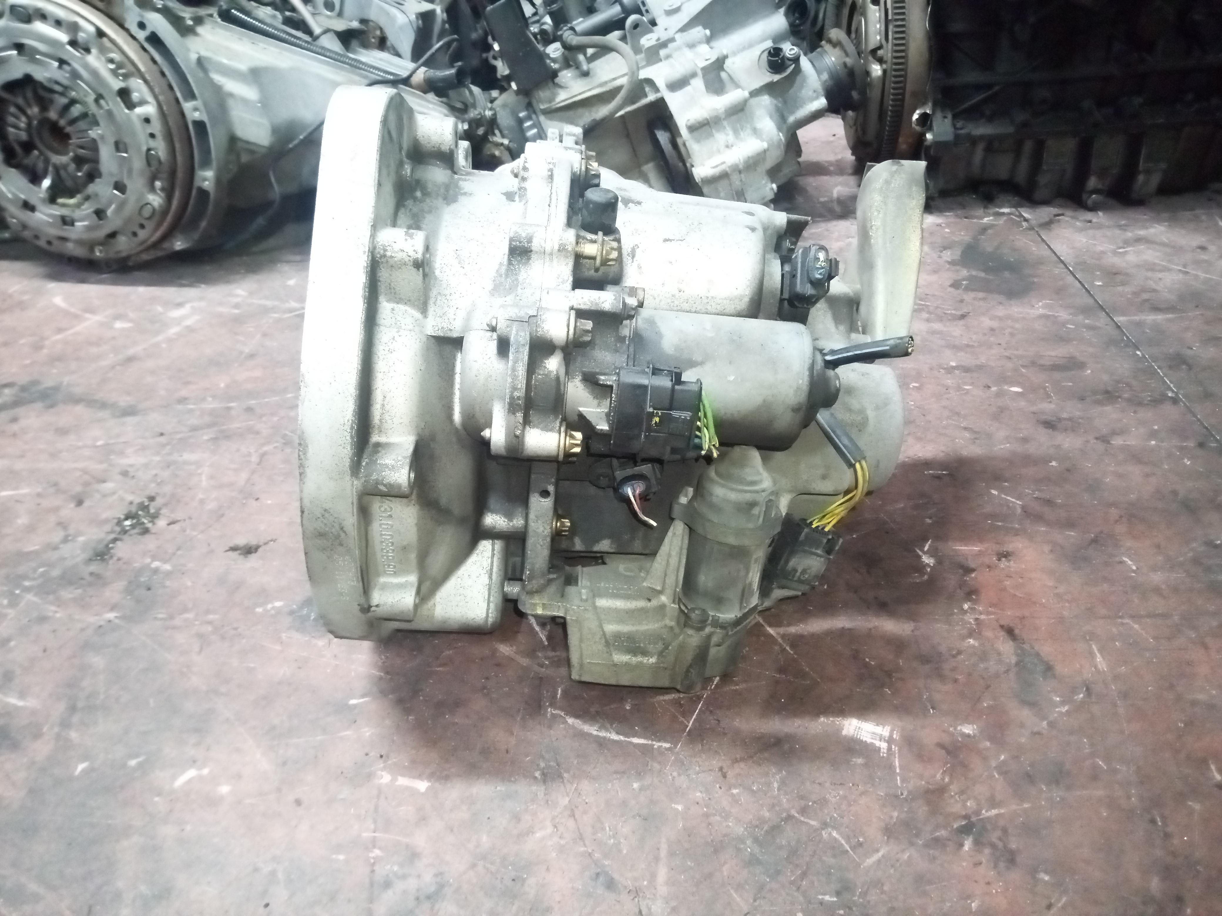 CAMBIO AUTOMATICO SMART Fortwo Coupé (W450) V002 M 160.920 Benzina 700 ...