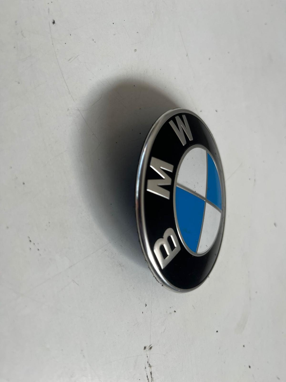 N47D20C STEMMA FREGIO LOGO ANTERIORE BMW X3 2° Serie (10>) 8132375 05 ...